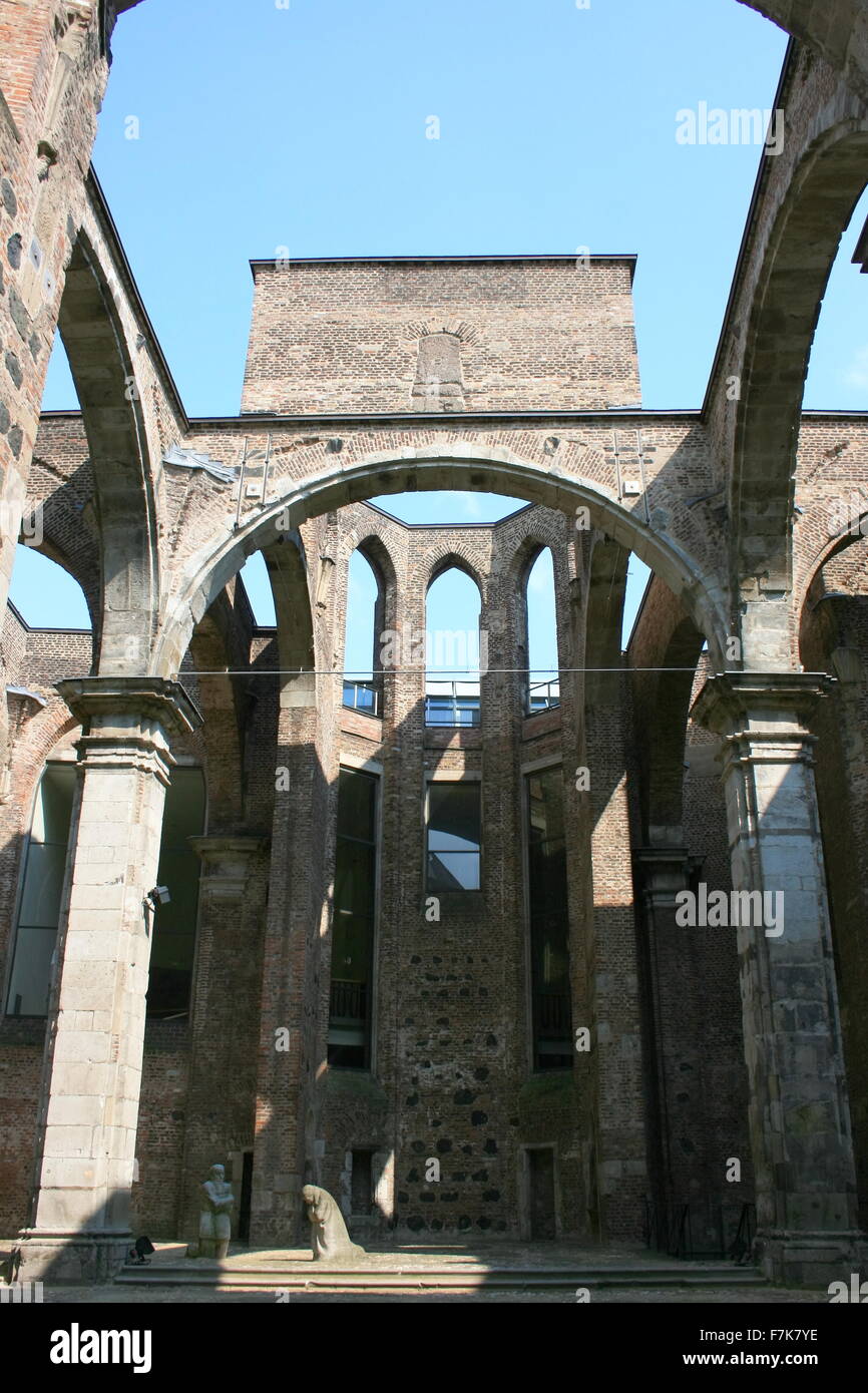 Details of window and door arch of a church Stock Photo - Alamy