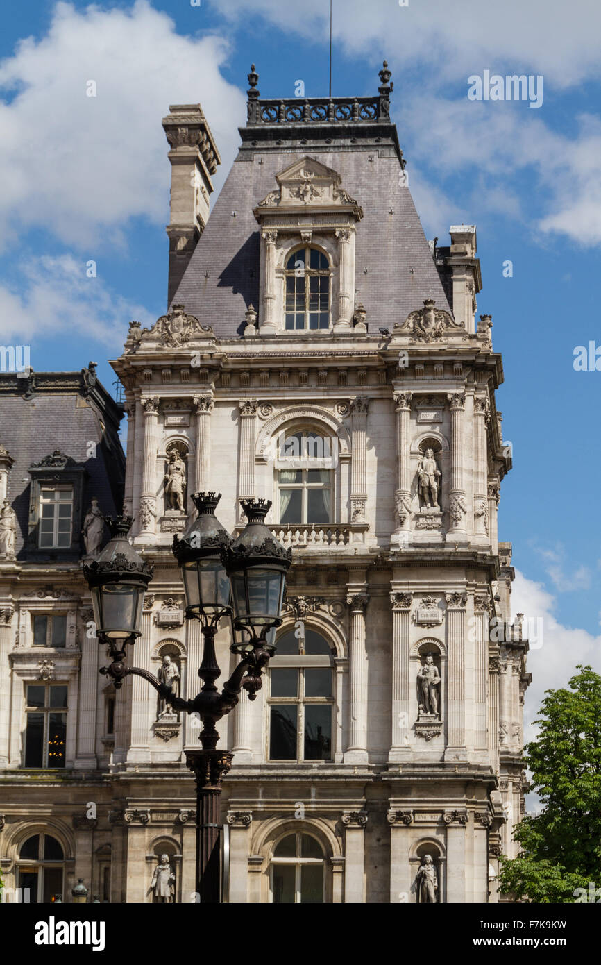 Historic building in Paris France Stock Photo - Alamy