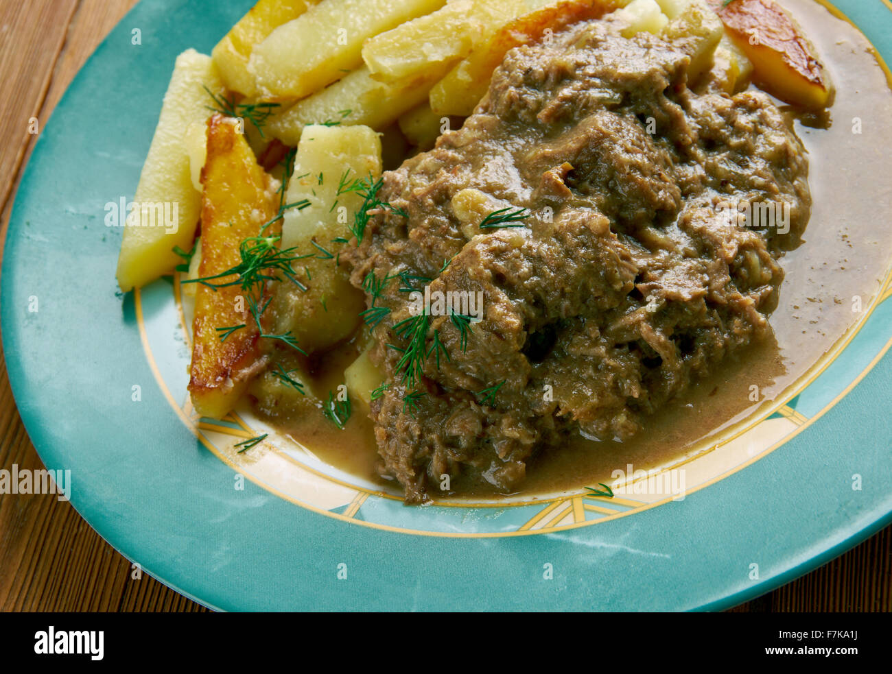 Stoofvlees - Dutch Stoverij, traditional Belgian and French Flemish ...