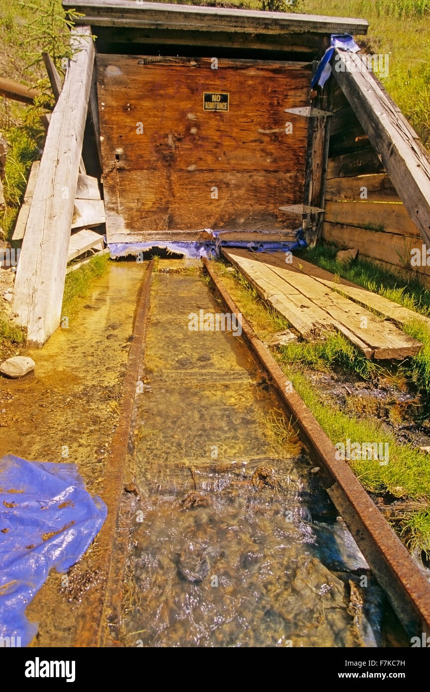 Queen mine hi-res stock photography and images - Alamy