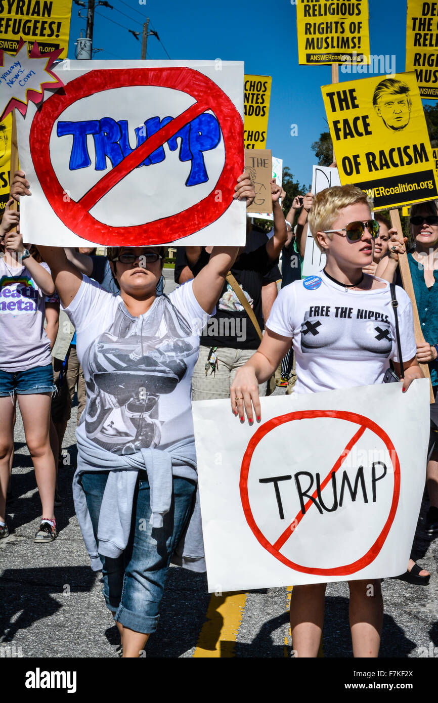 American political rally and parade hi-res stock photography and images ...
