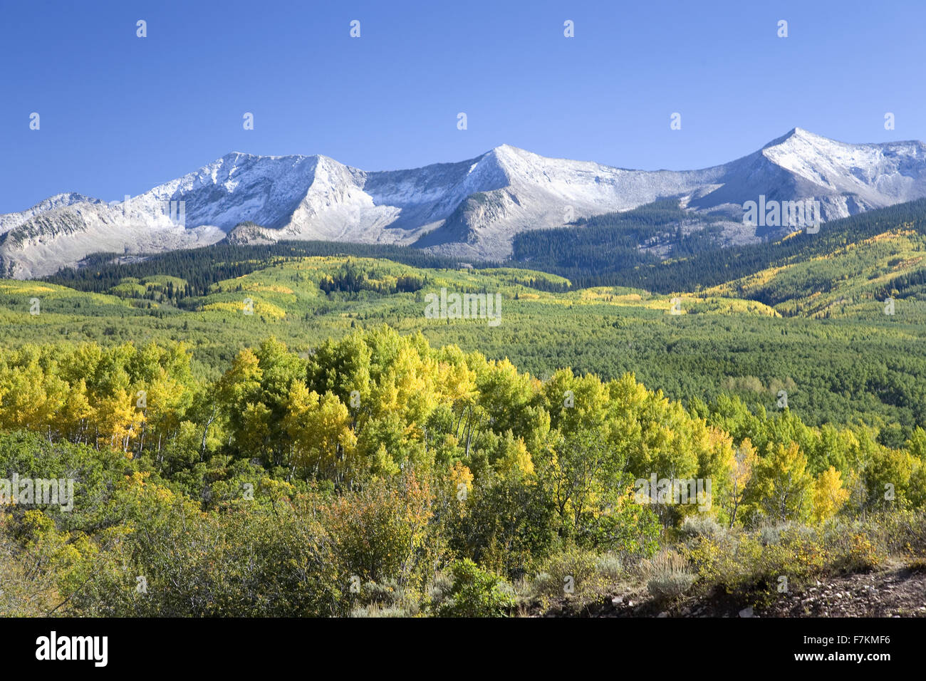 Rocky mountains colorado snow hi-res stock photography and images - Alamy