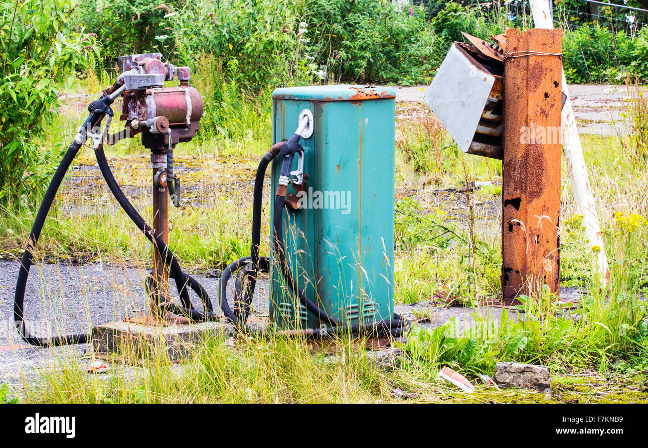 Old rusted hose Stock Photo - Alamy