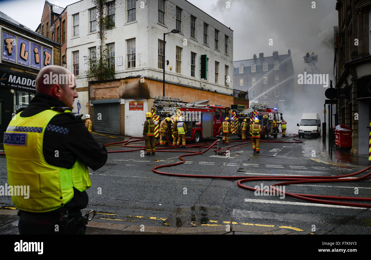 Newcastle fire engine hi-res stock photography and images - Alamy