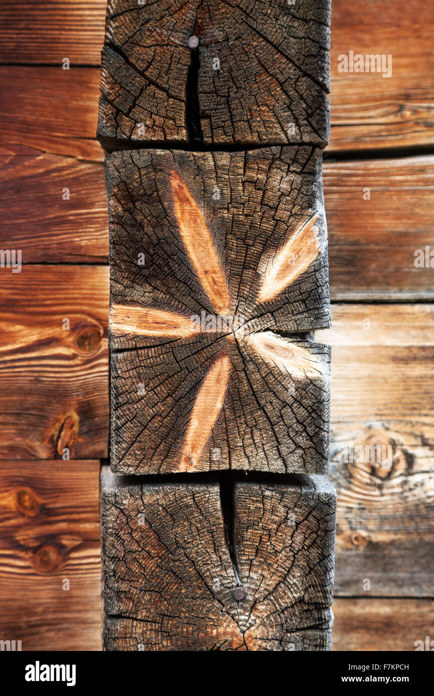 old wooden background vertical tree rings pattern Stock Photo - Alamy