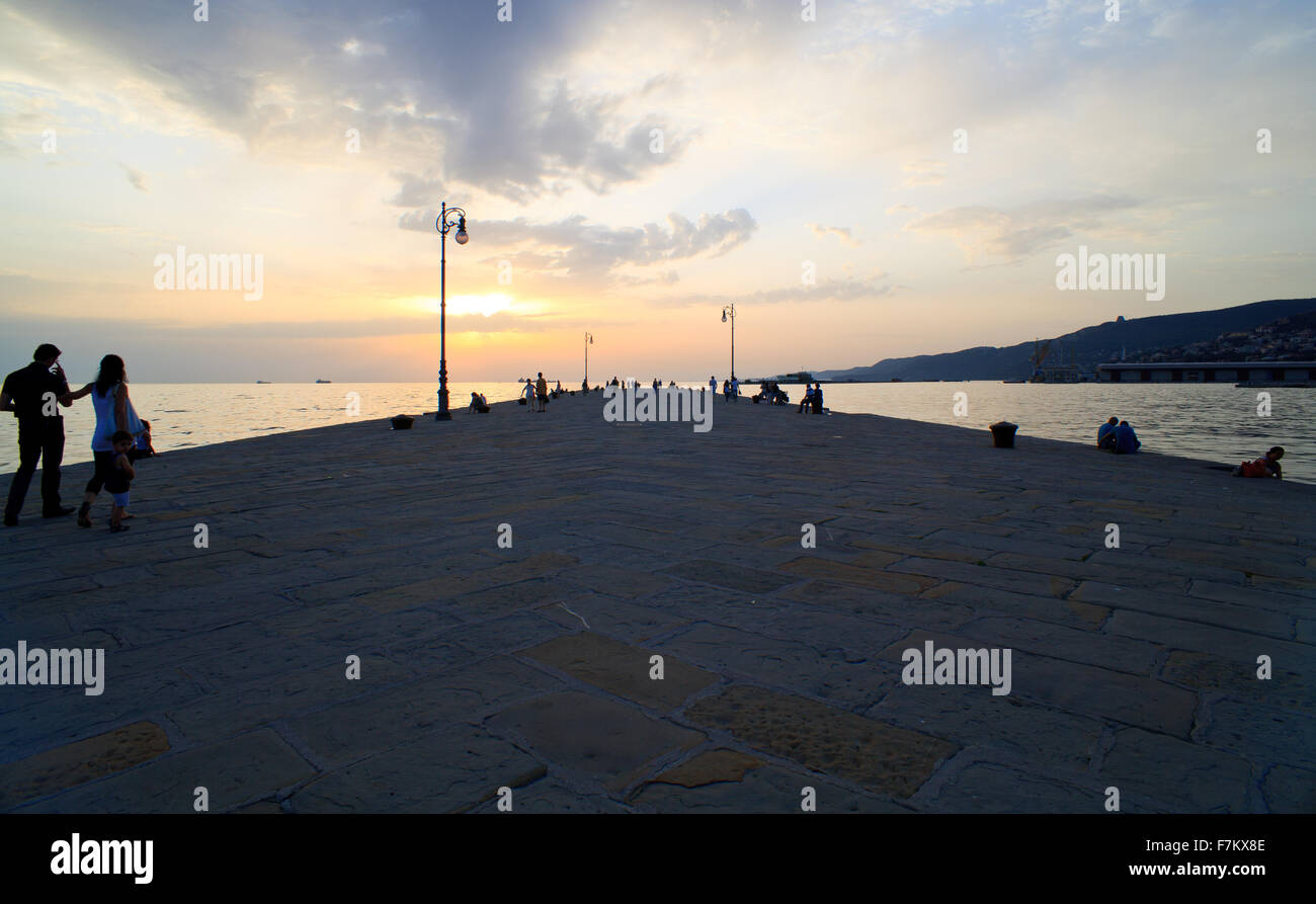 Molo trieste hi-res stock photography and images - Alamy