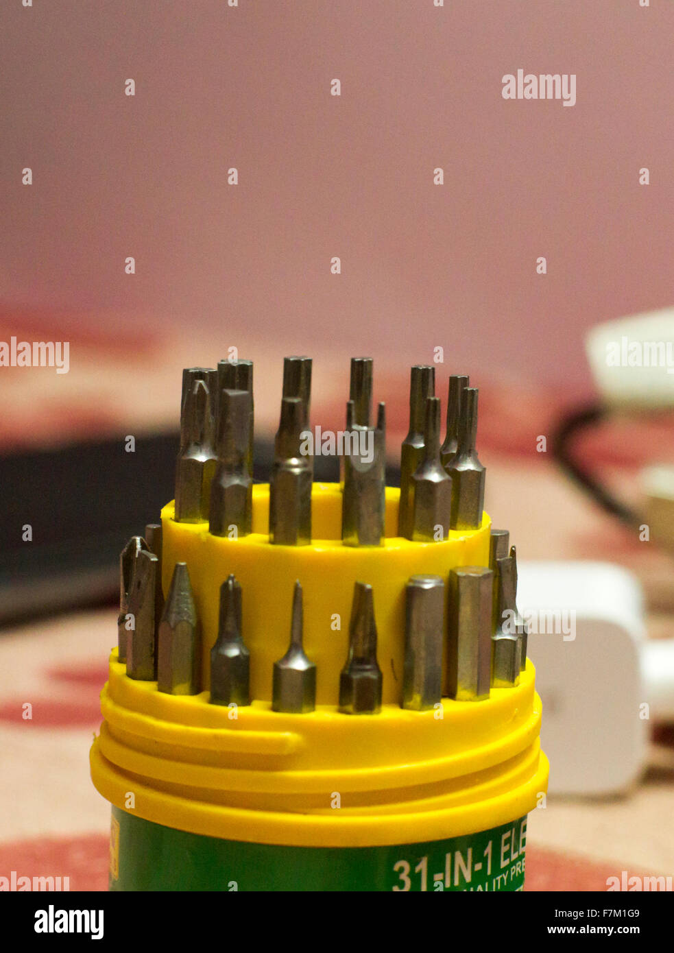 Mobile phone tool kit Stock Photo - Alamy