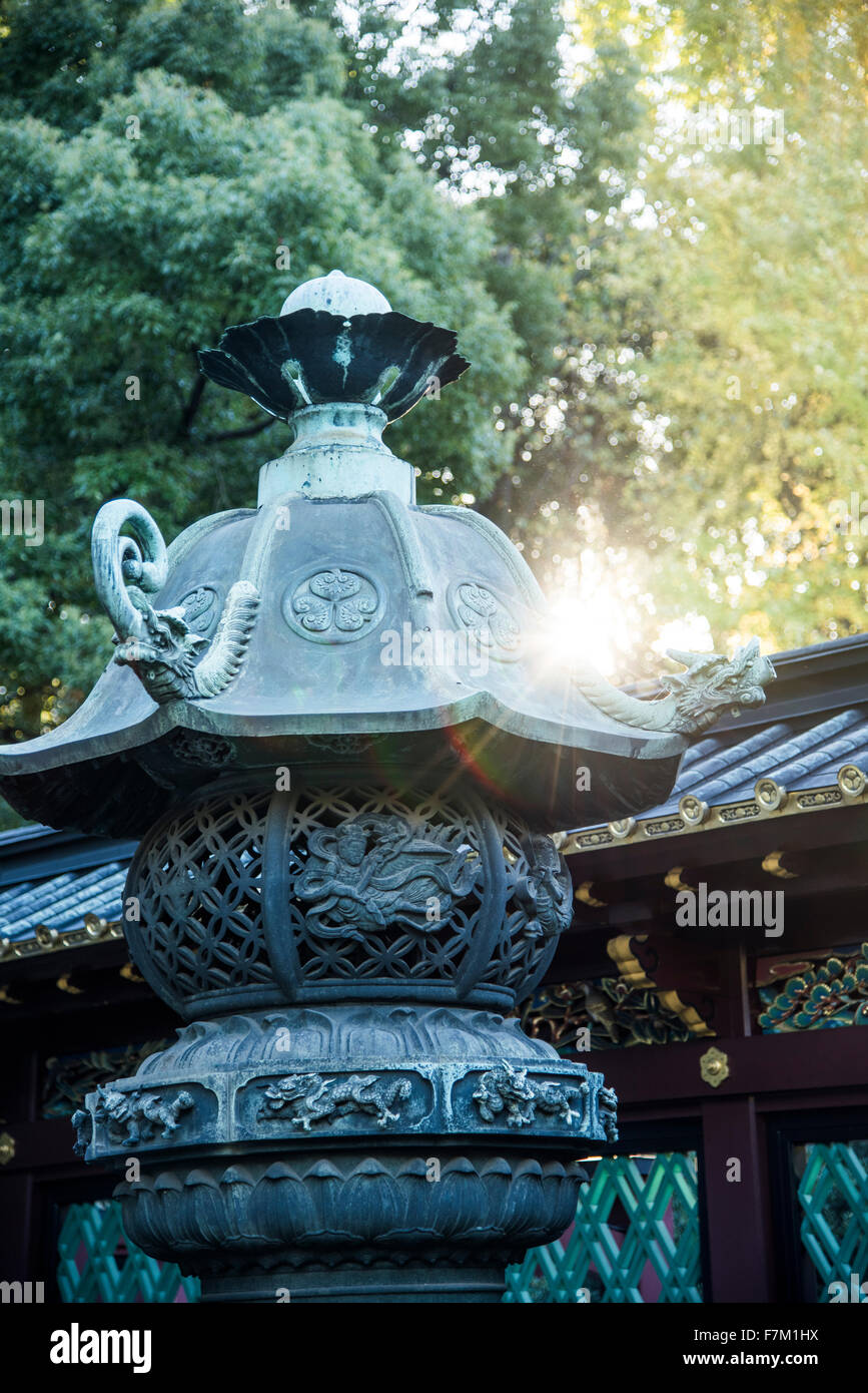 Ueno Toshogu Shrine,Ueno Park,Taito-Ku,Tokyo,Japan Stock Photo - Alamy