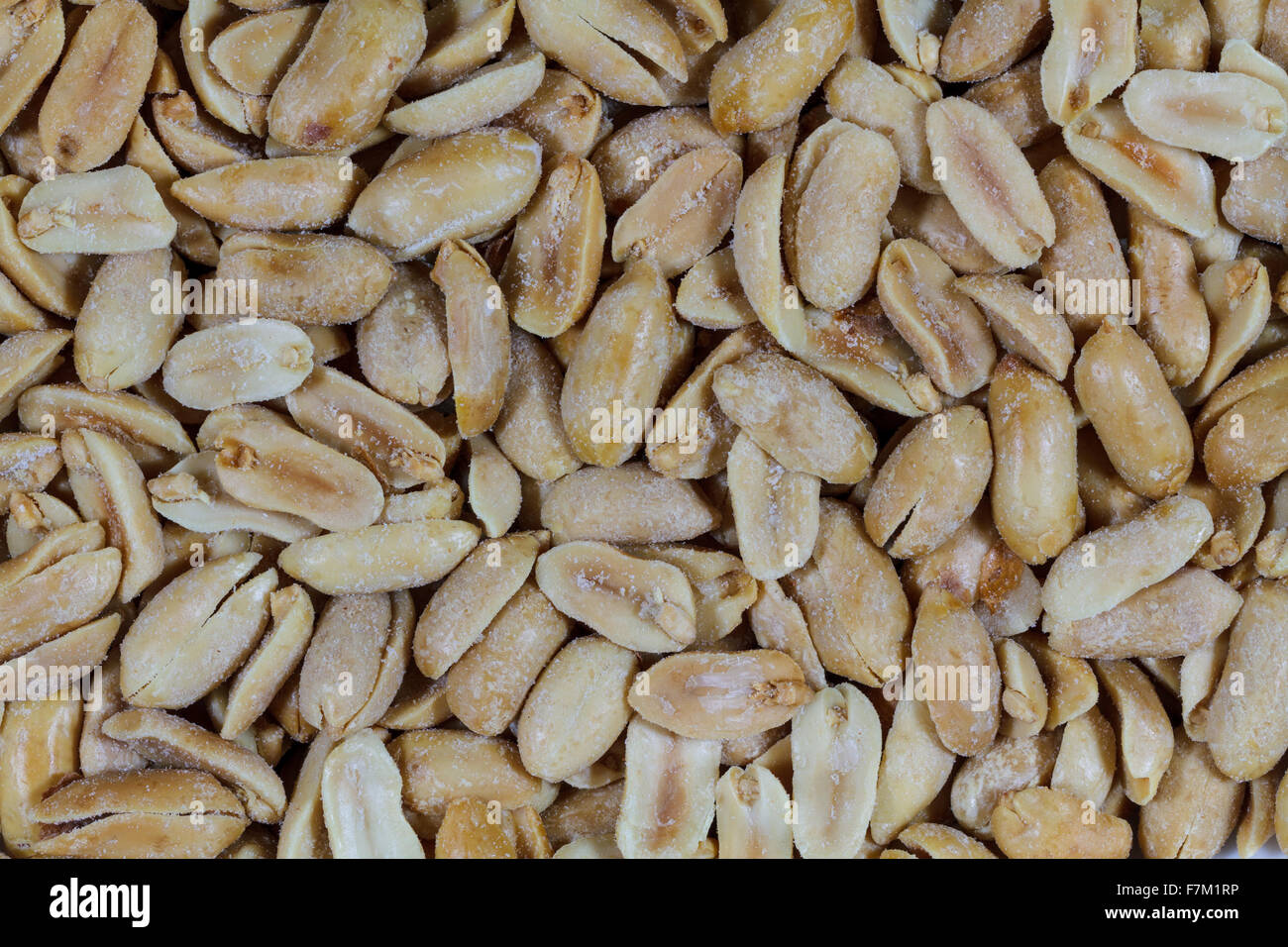 Close up image peanuts hi-res stock photography and images - Alamy