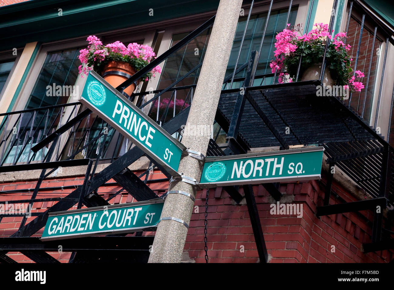 Street signs for intersection of Prince, North and Garden Court ...