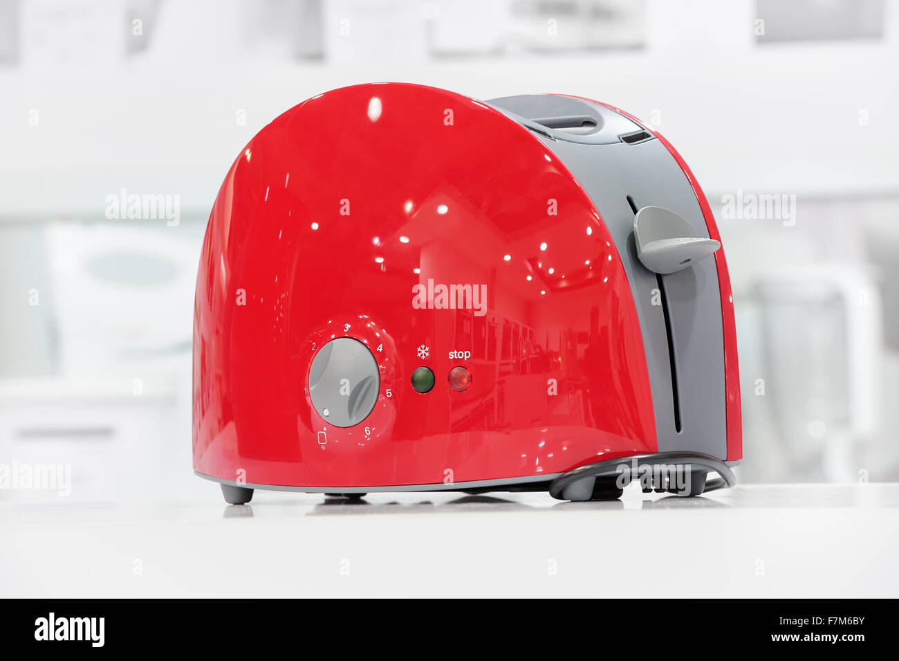 Red shiny toaster Stock Photo - Alamy