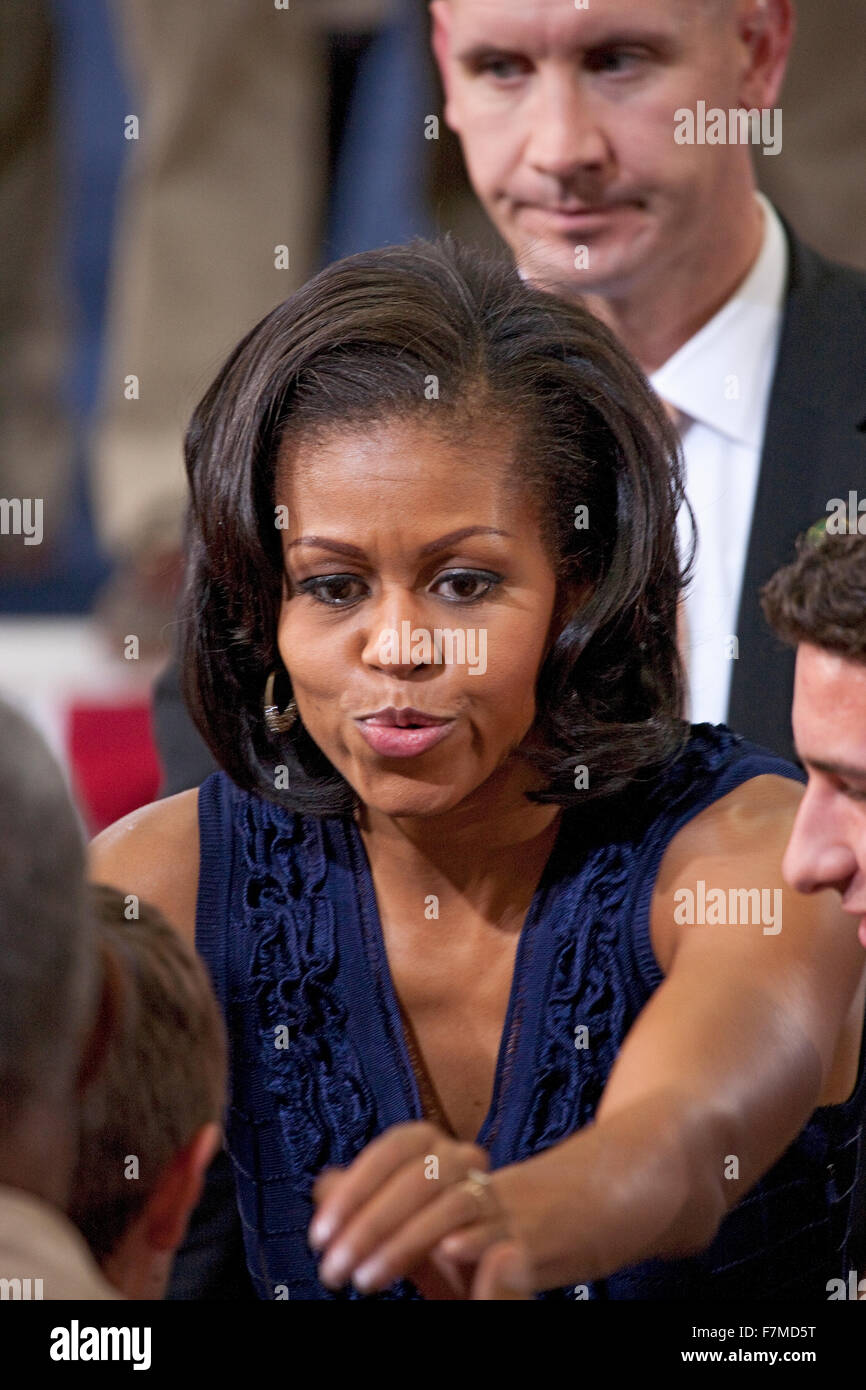 First lady michelle obama hands hi-res stock photography and images - Alamy