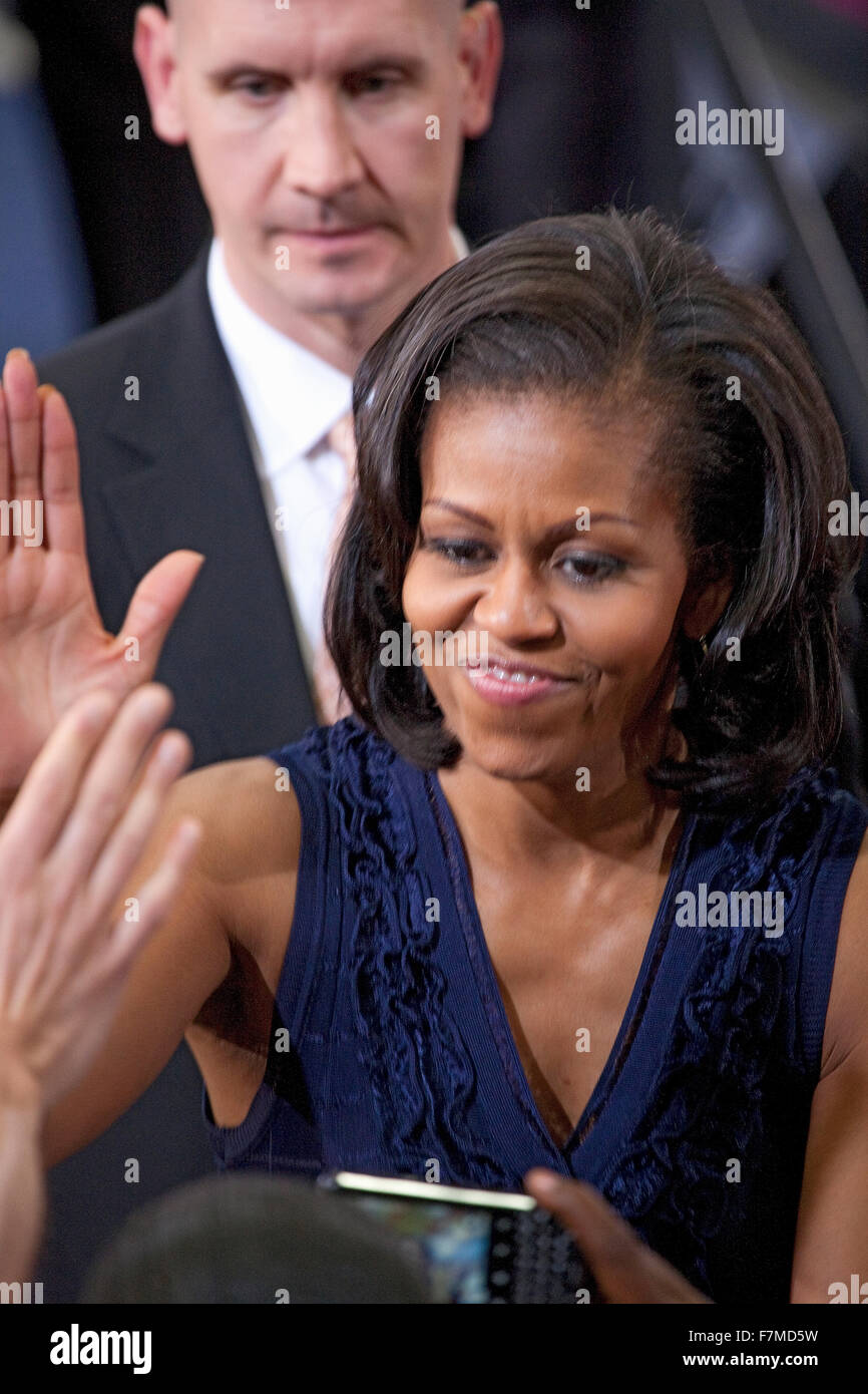 First lady michelle obama hands hi-res stock photography and images - Alamy