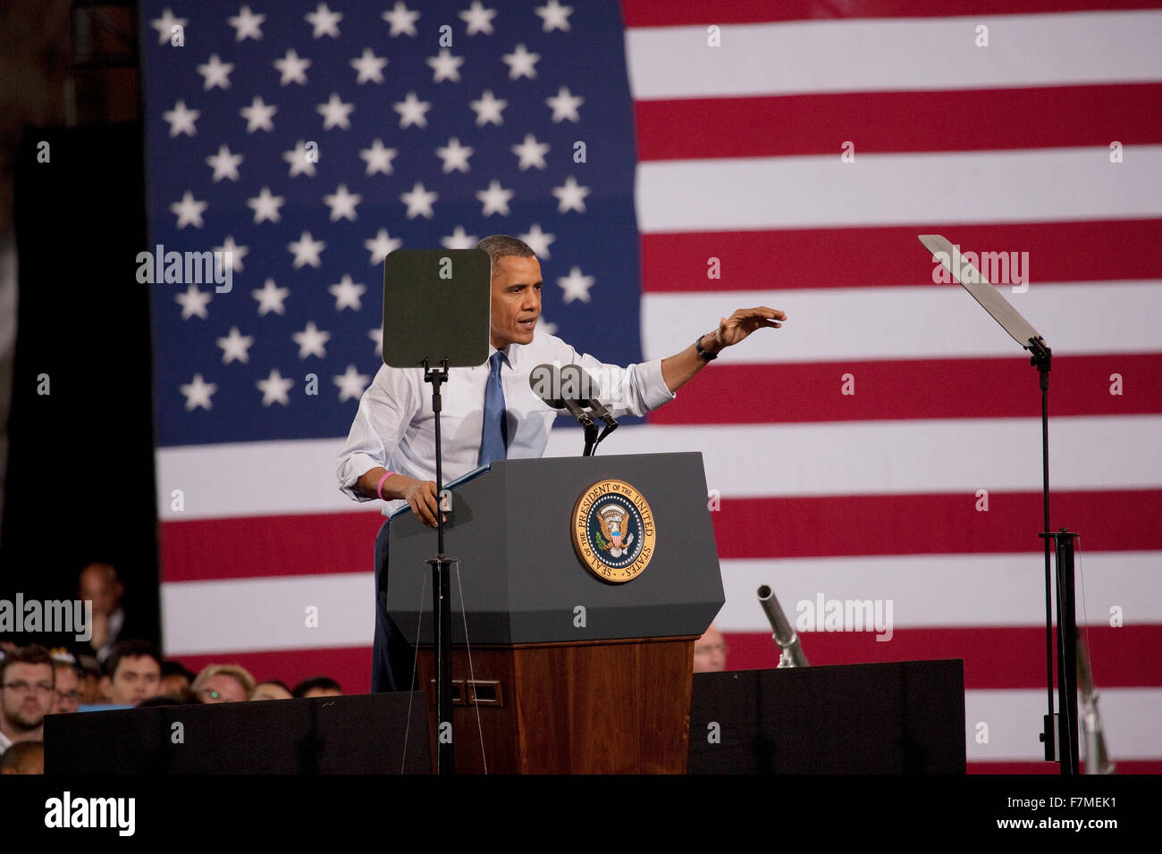 President Barack Obama at Presidential Campaign Rally, October 24, 2012 ...