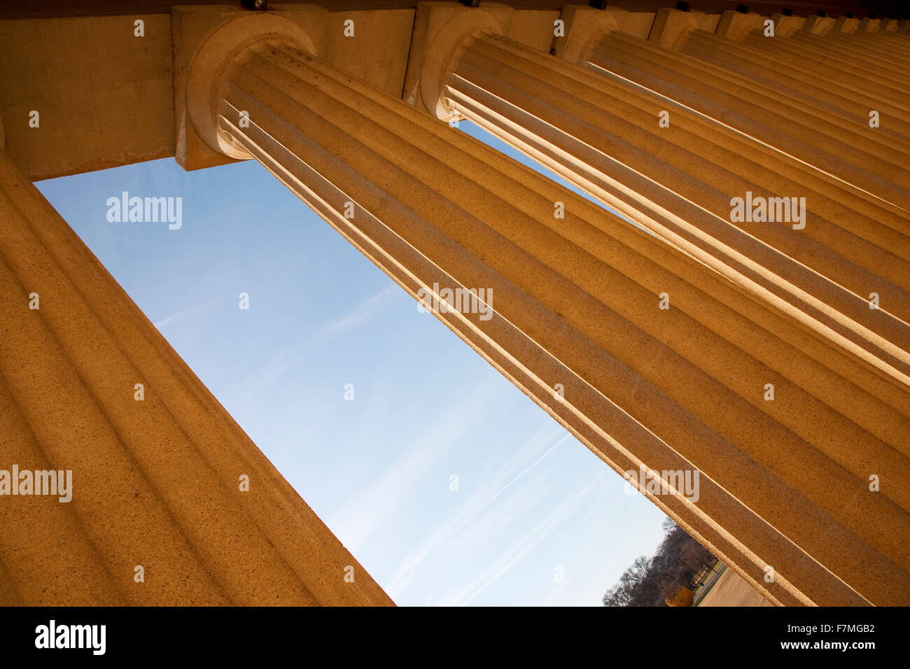 Columns of The Parthenon, Nashville, Tennessee, Centennial park, Full ...