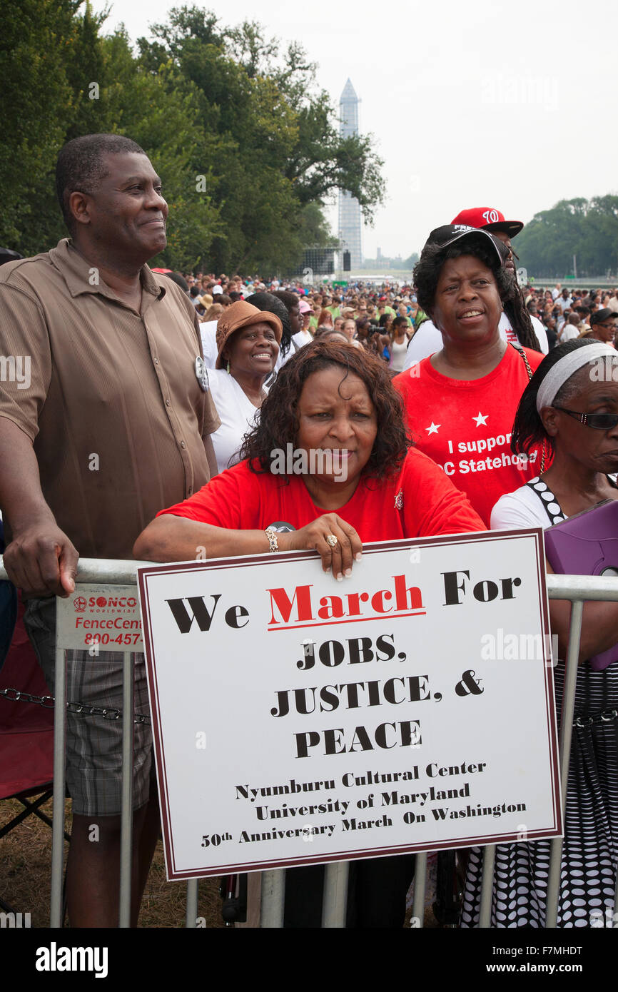 Martin luther king speech color hi-res stock photography and images - Alamy