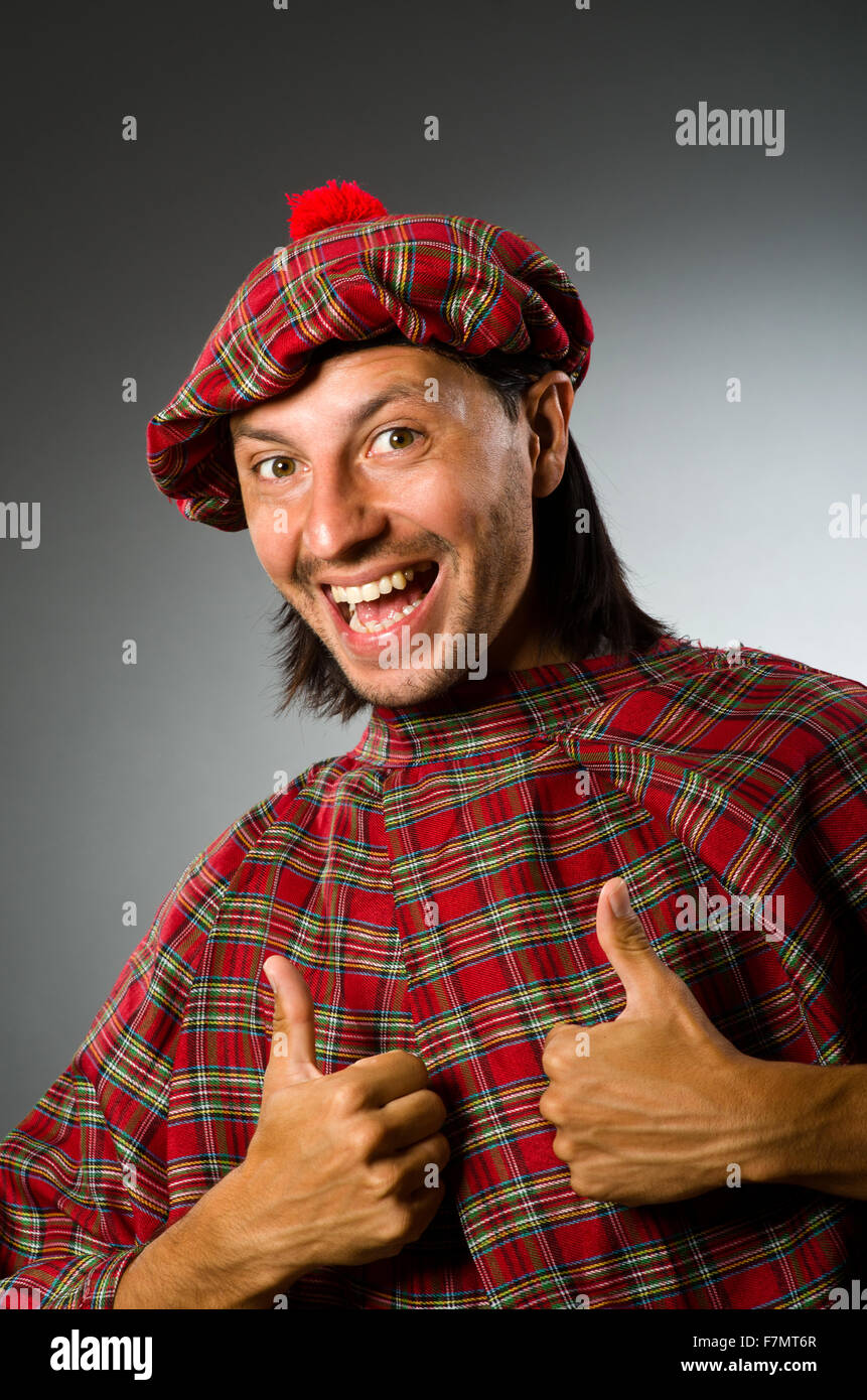 Funny scotsman in traditional clothing Stock Photo - Alamy