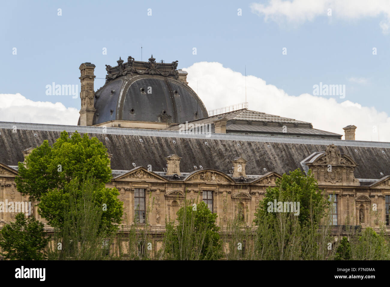 Historic building in Paris France Stock Photo - Alamy