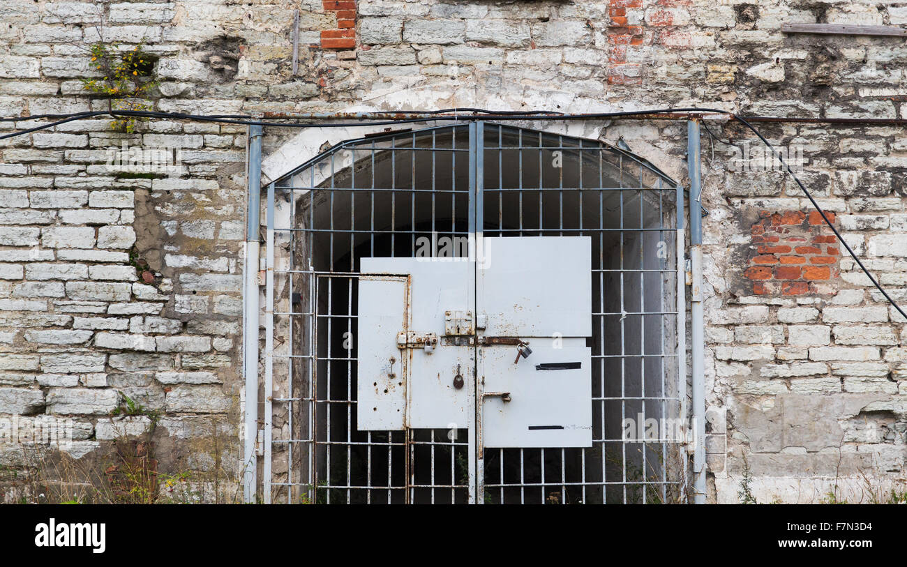 old prison gate Stock Photo - Alamy