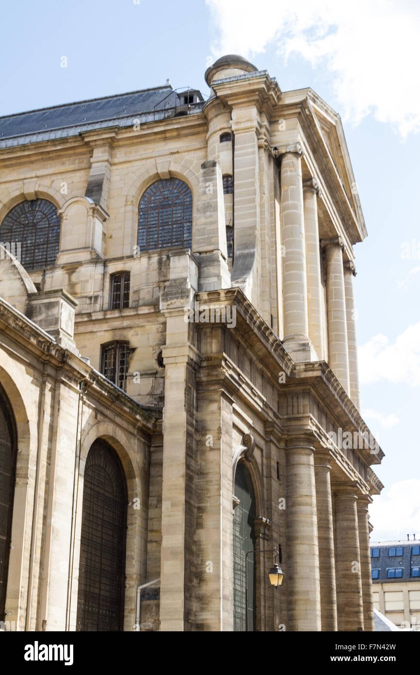 Historic building in Paris France Stock Photo - Alamy