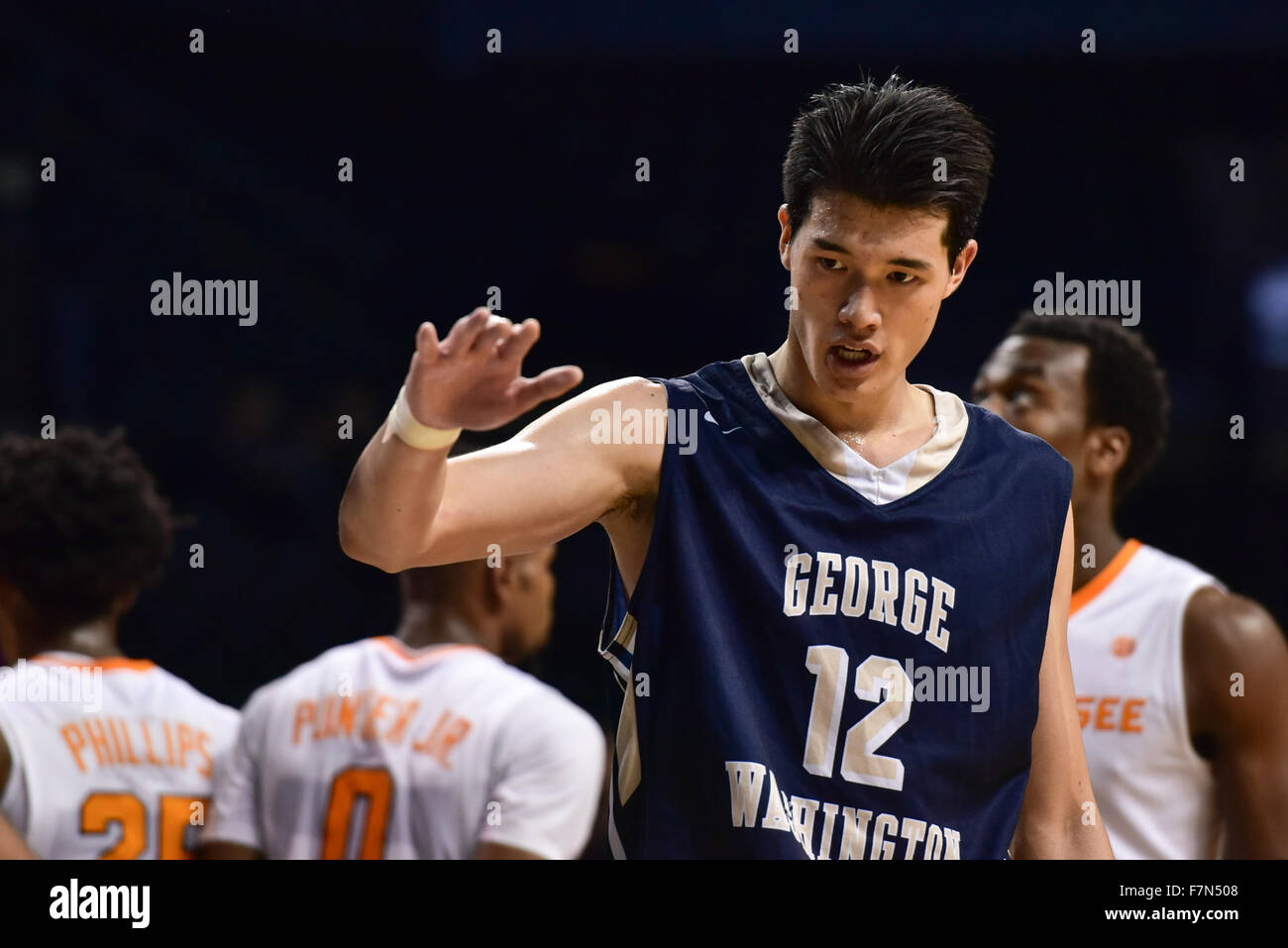 Brooklyn, New York City, USA. 27th Nov, 2015. Yuta Watanabe (George ...