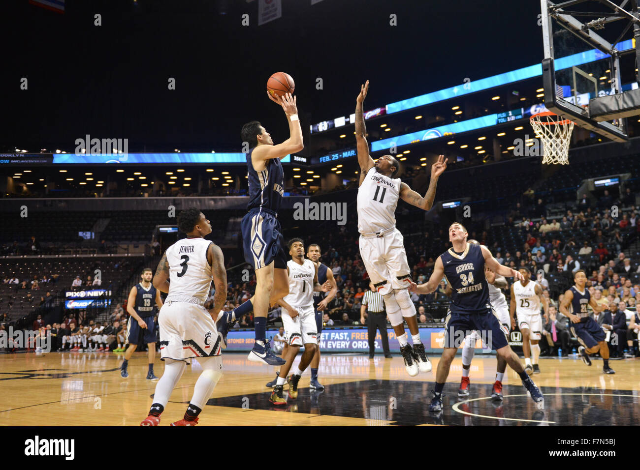 Brooklyn, New York City, USA. 28th Nov, 2015. Yuta Watanabe (George ...