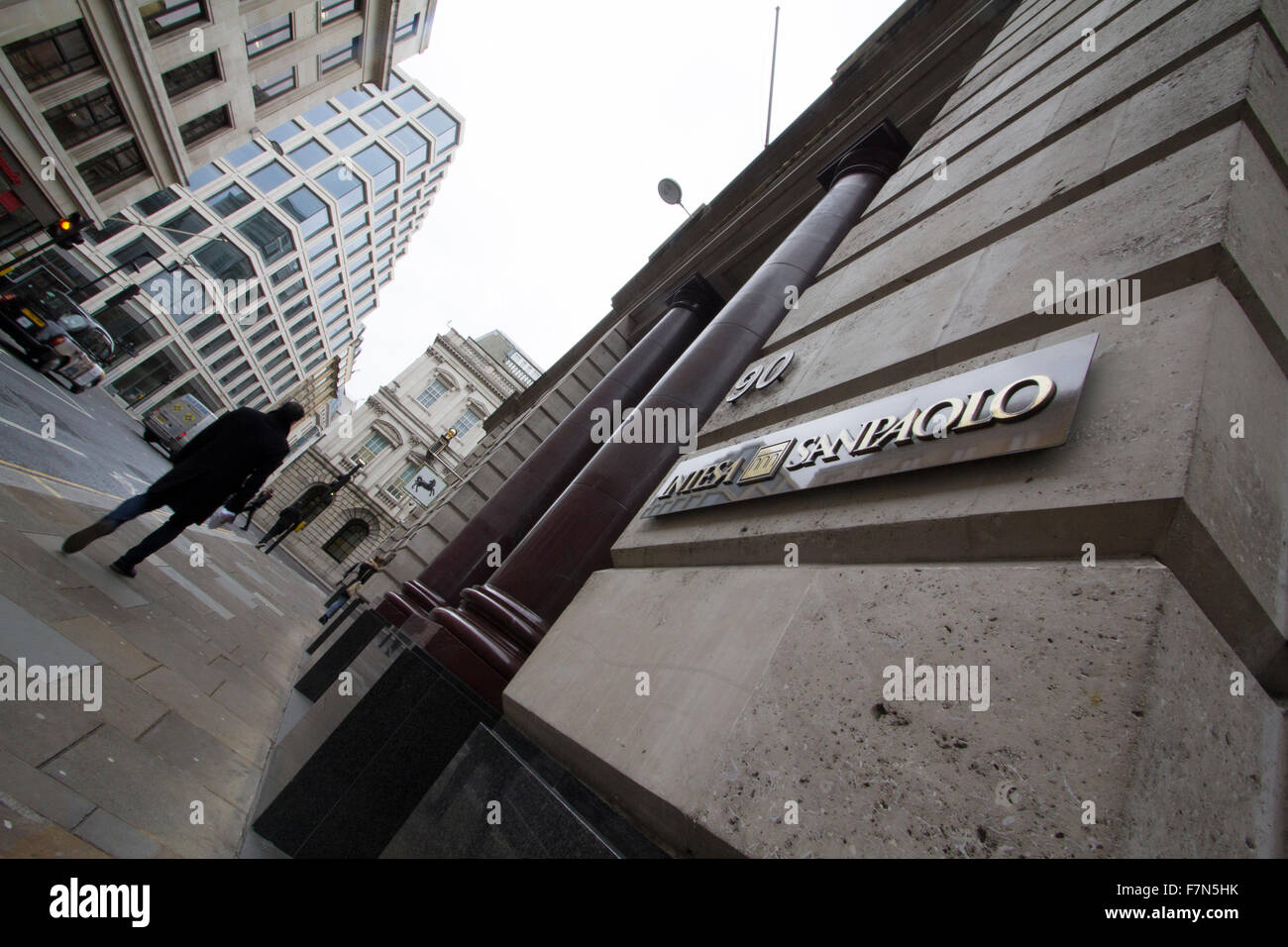 Intesa sanpaolo bank hi-res stock photography and images - Alamy