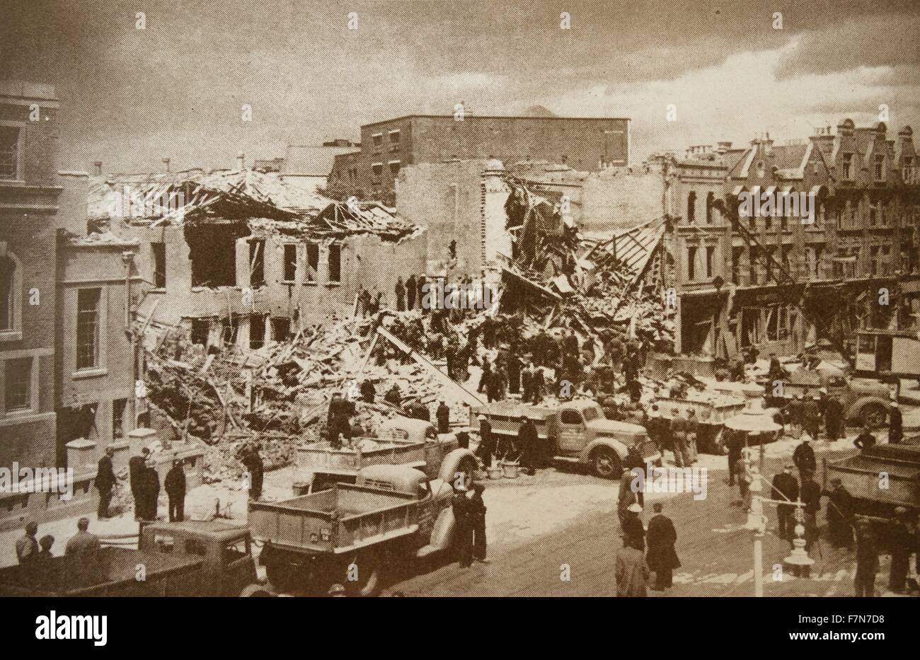 World war two bomb damage hi-res stock photography and images - Alamy