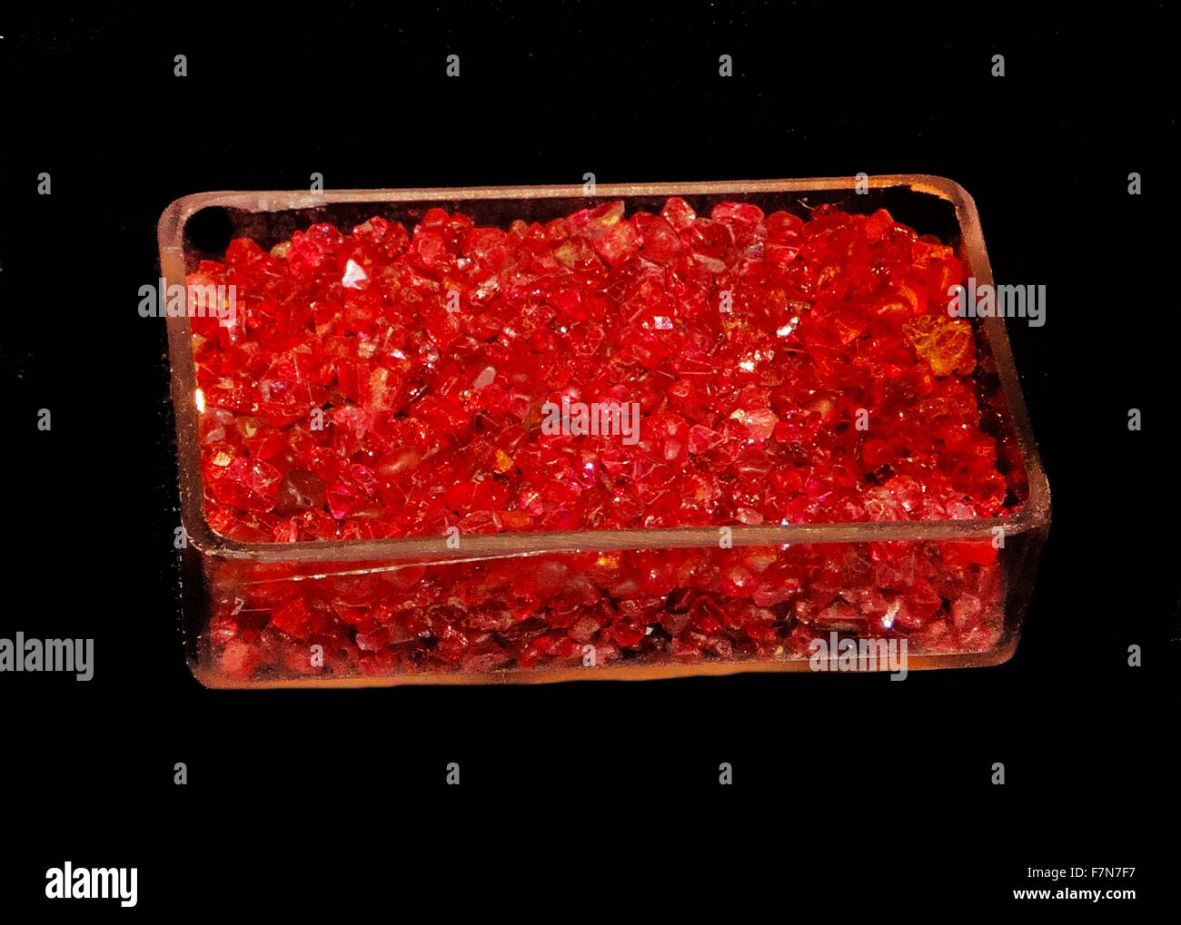 Imperial state crown with ruby spinel hi-res stock photography and ...