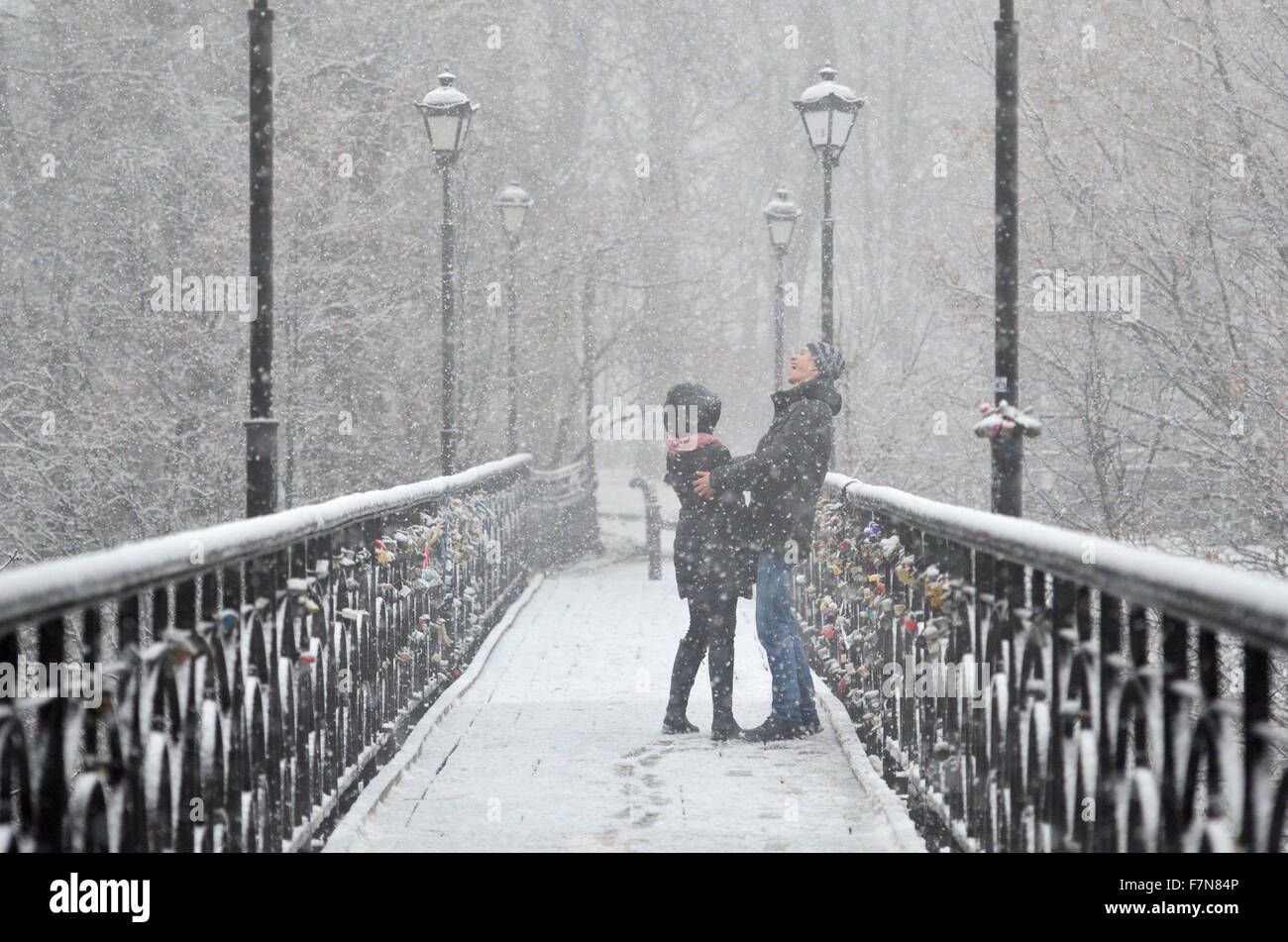 Kiev, Ukraine. 01st Dec, 2015. A couple enjoying the snowfall in Kiev ...