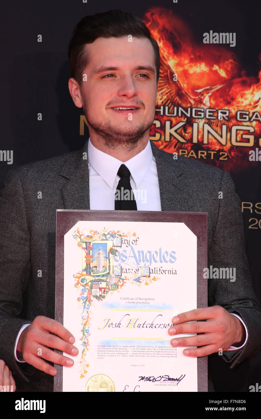 'The Hunger Games: Mockingjay - Part 2' cast hand and footprint ...