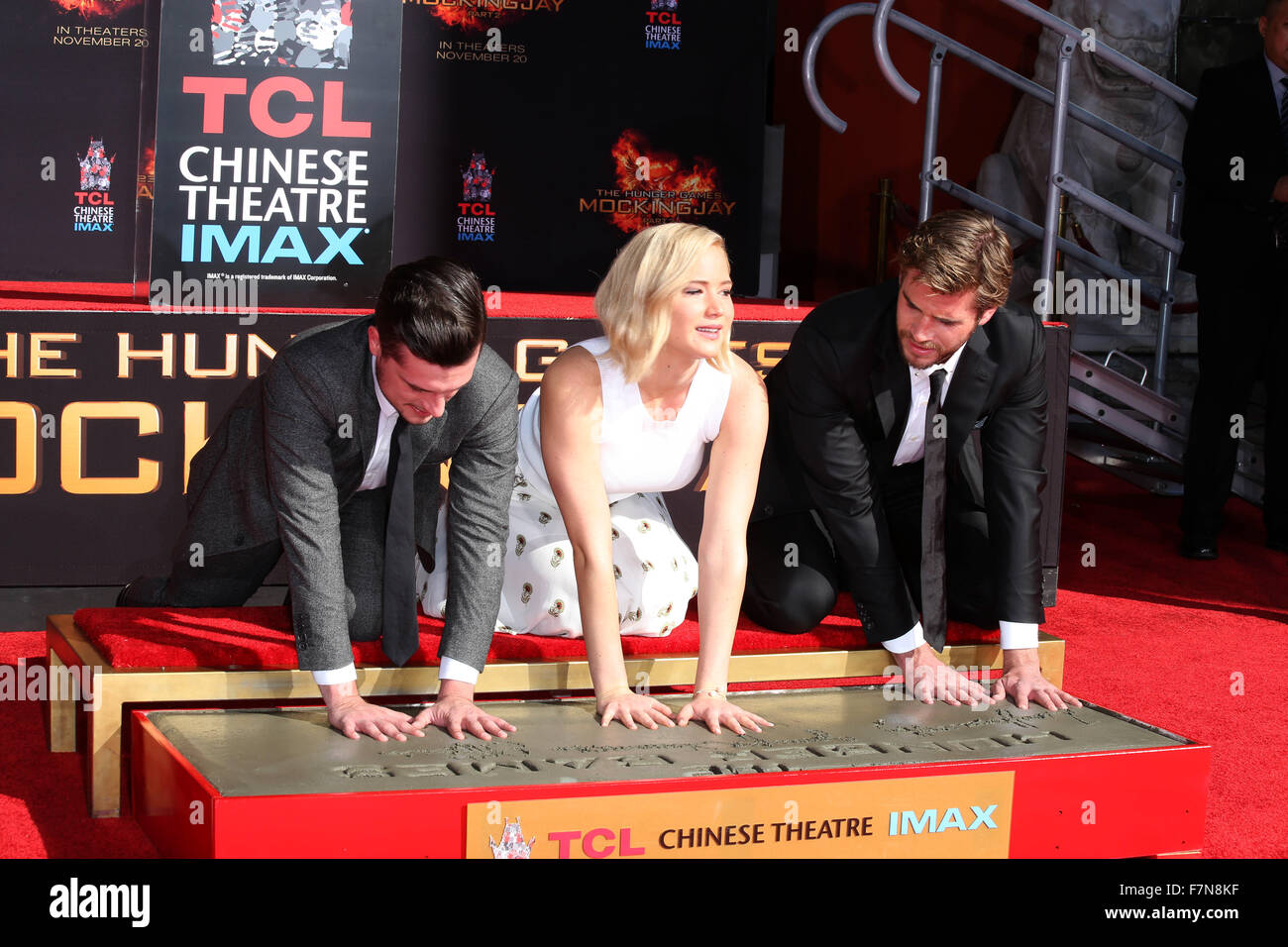 'The Hunger Games: Mockingjay - Part 2' cast hand and footprint ...