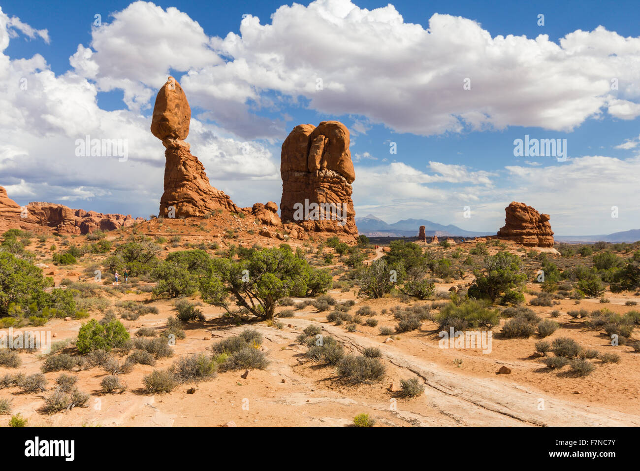 Famous balanced rock in arches hi-res stock photography and images - Alamy