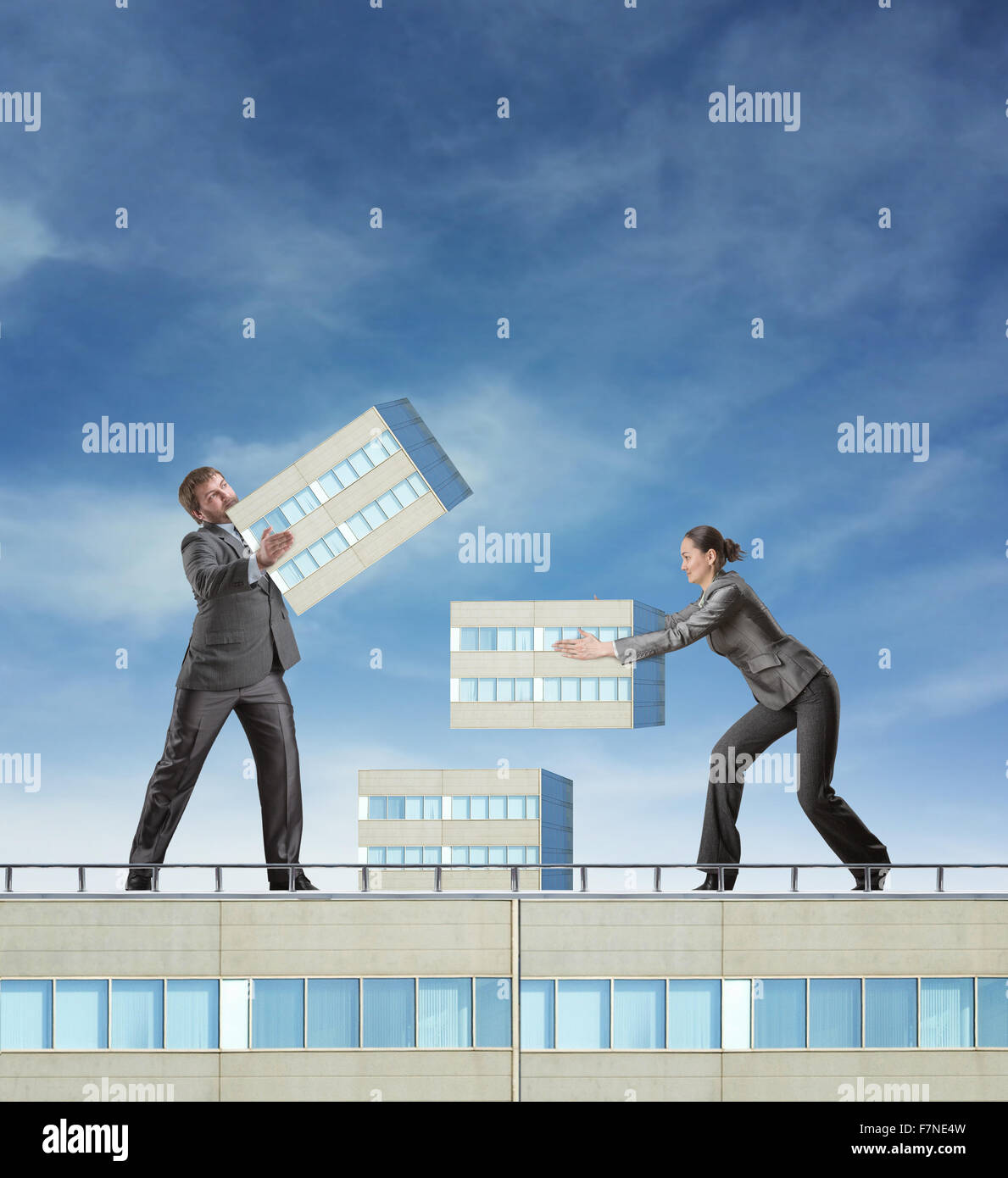 Constructing a skyscraper Stock Photo - Alamy