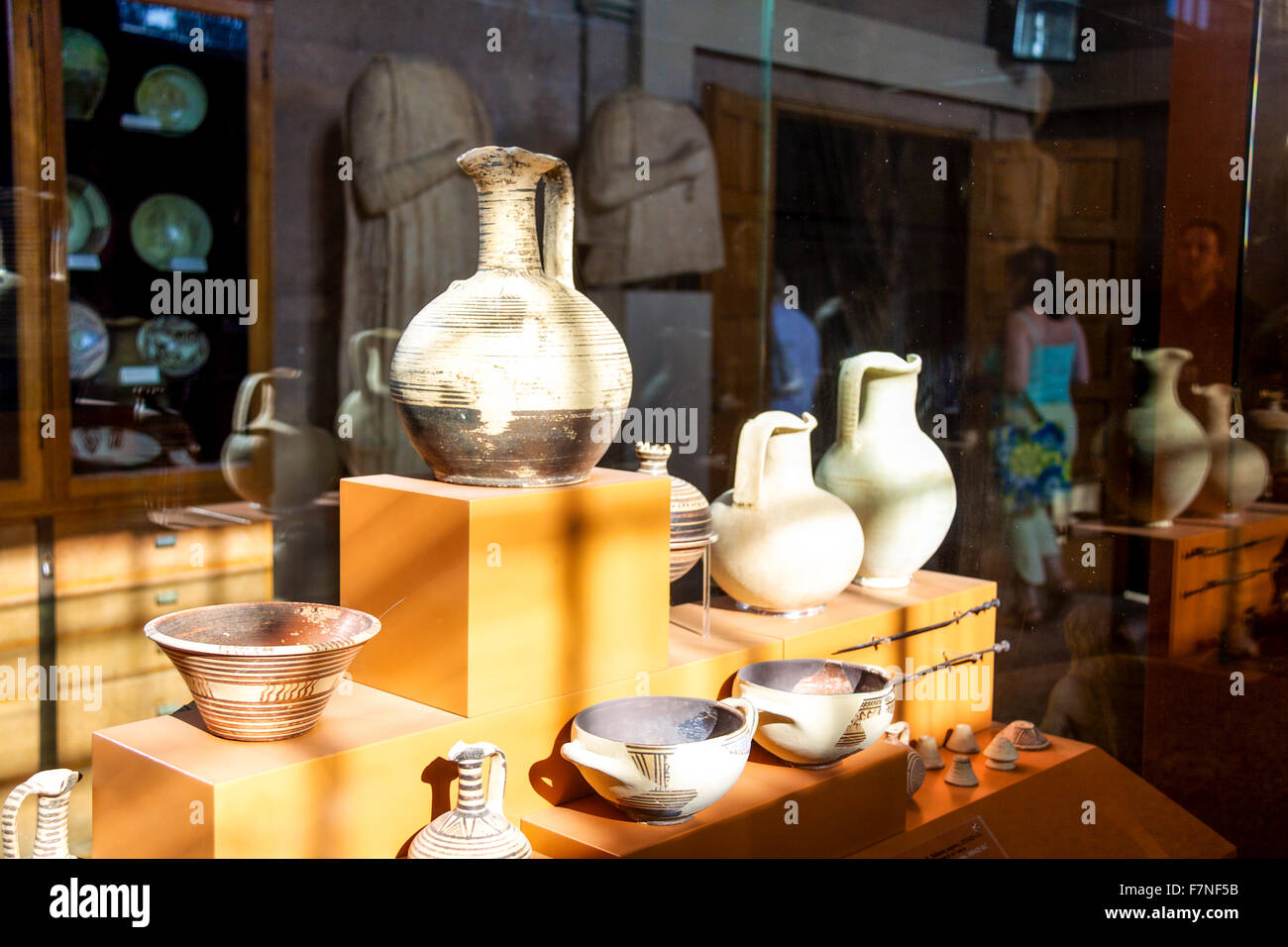 Ancient Greek vases Stock Photo - Alamy