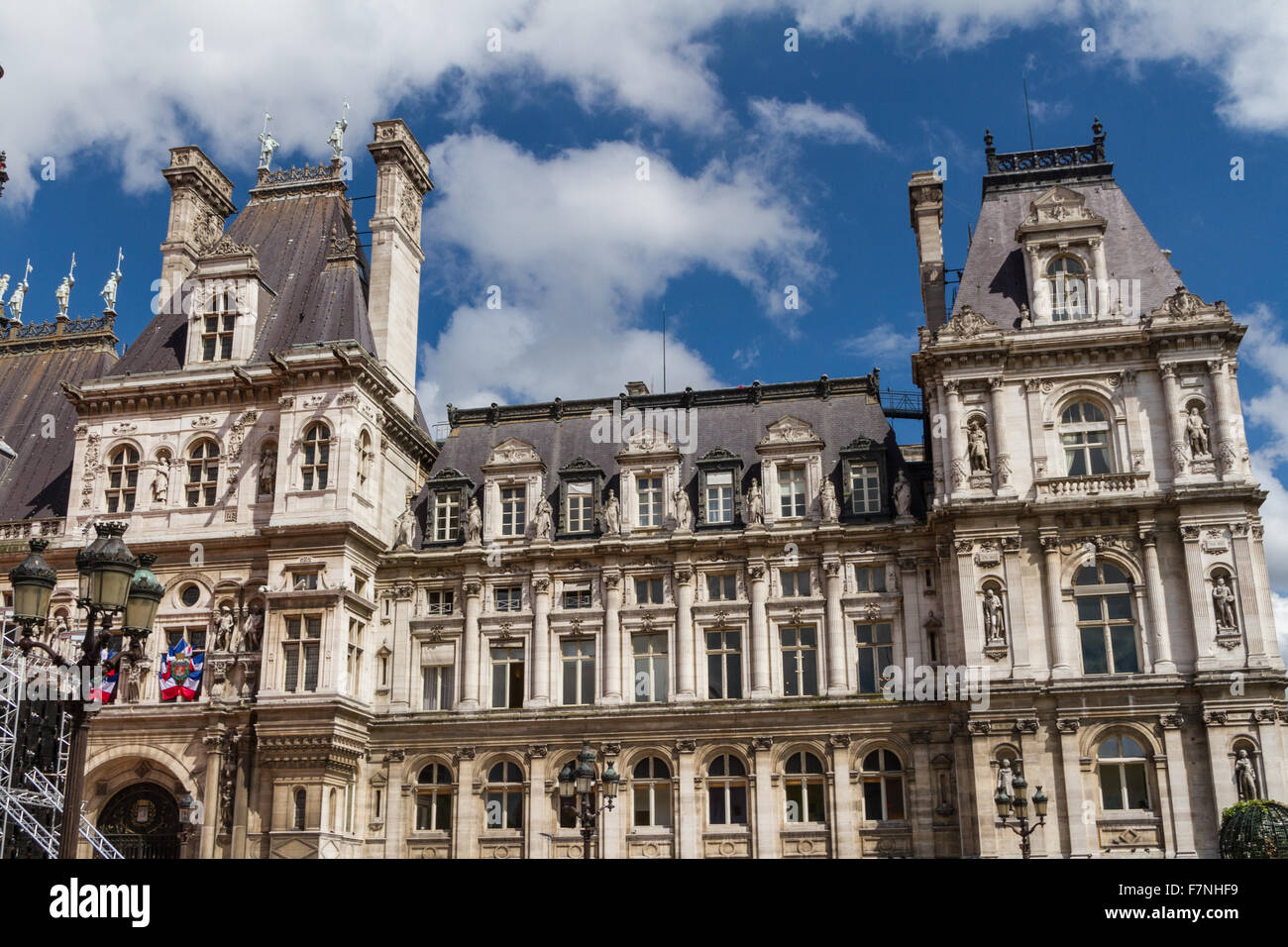 Historic building in Paris France Stock Photo - Alamy
