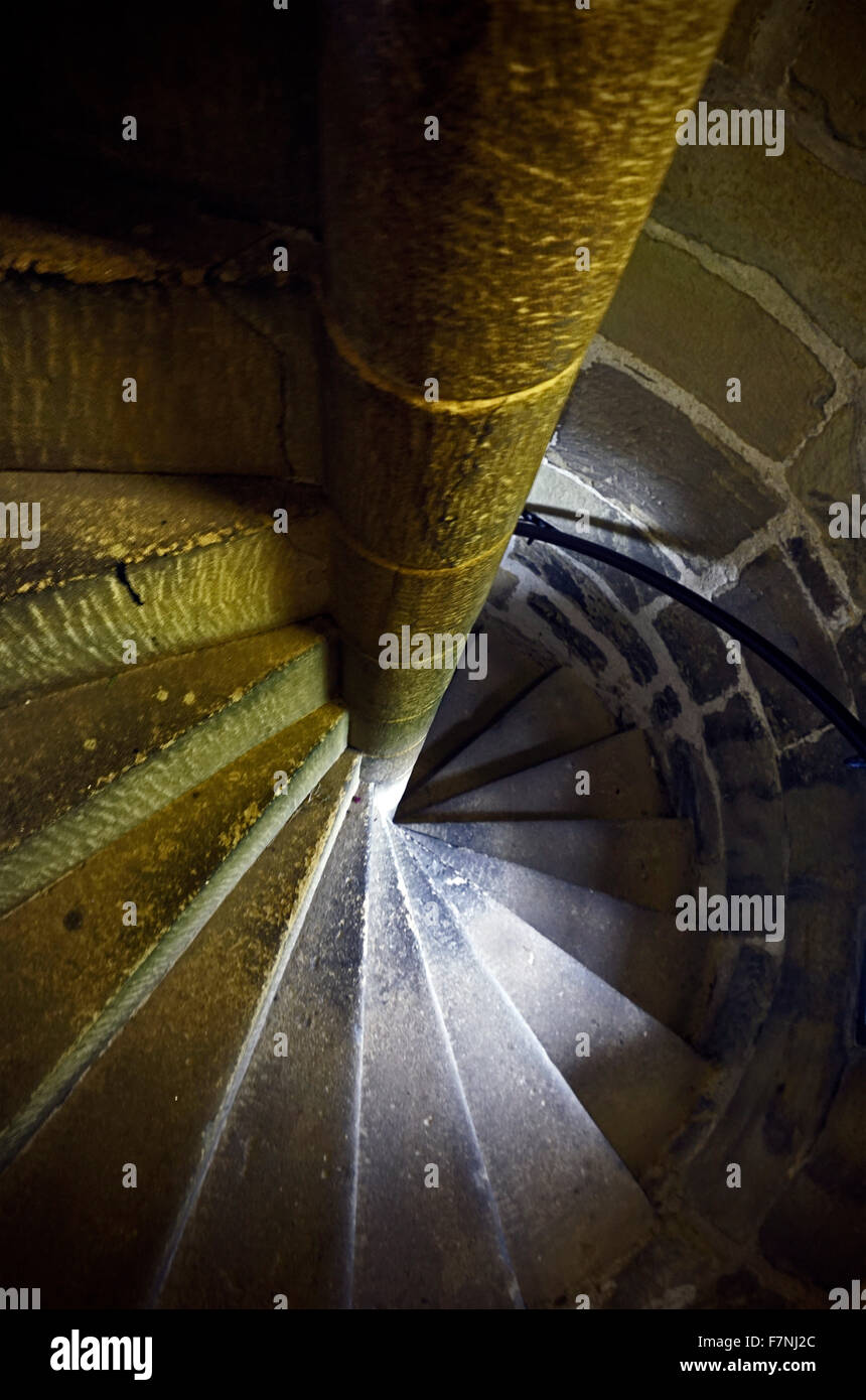 Steps stone spiral staircase hi-res stock photography and images - Alamy