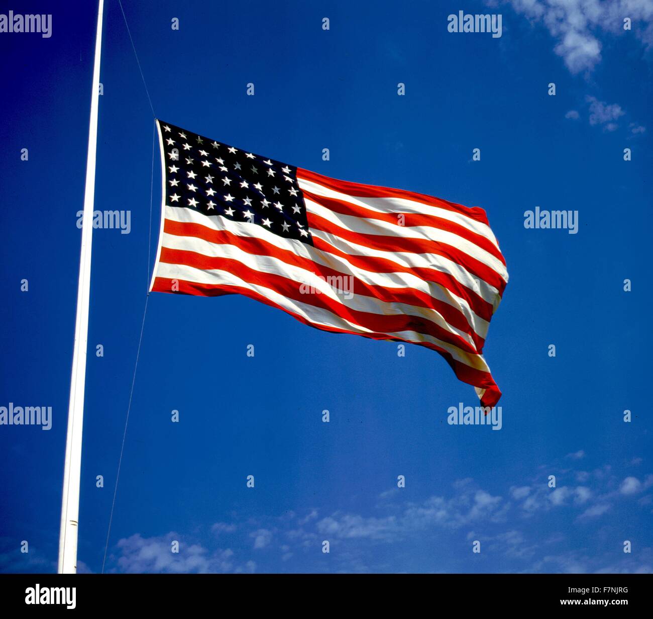 World war two american flag hi-res stock photography and images - Alamy