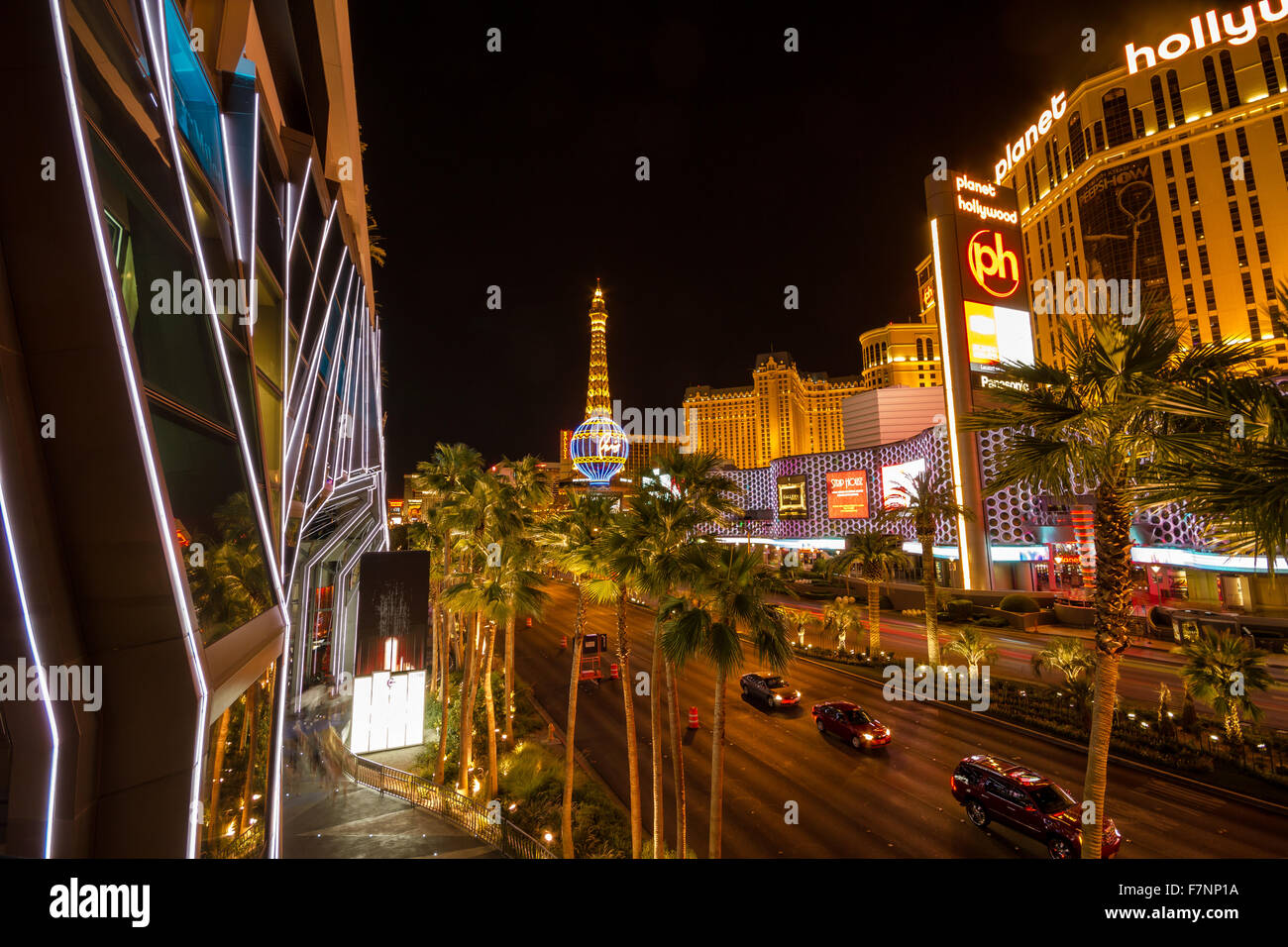 View on Las Vegas strip at night from bridge Stock Photo - Alamy