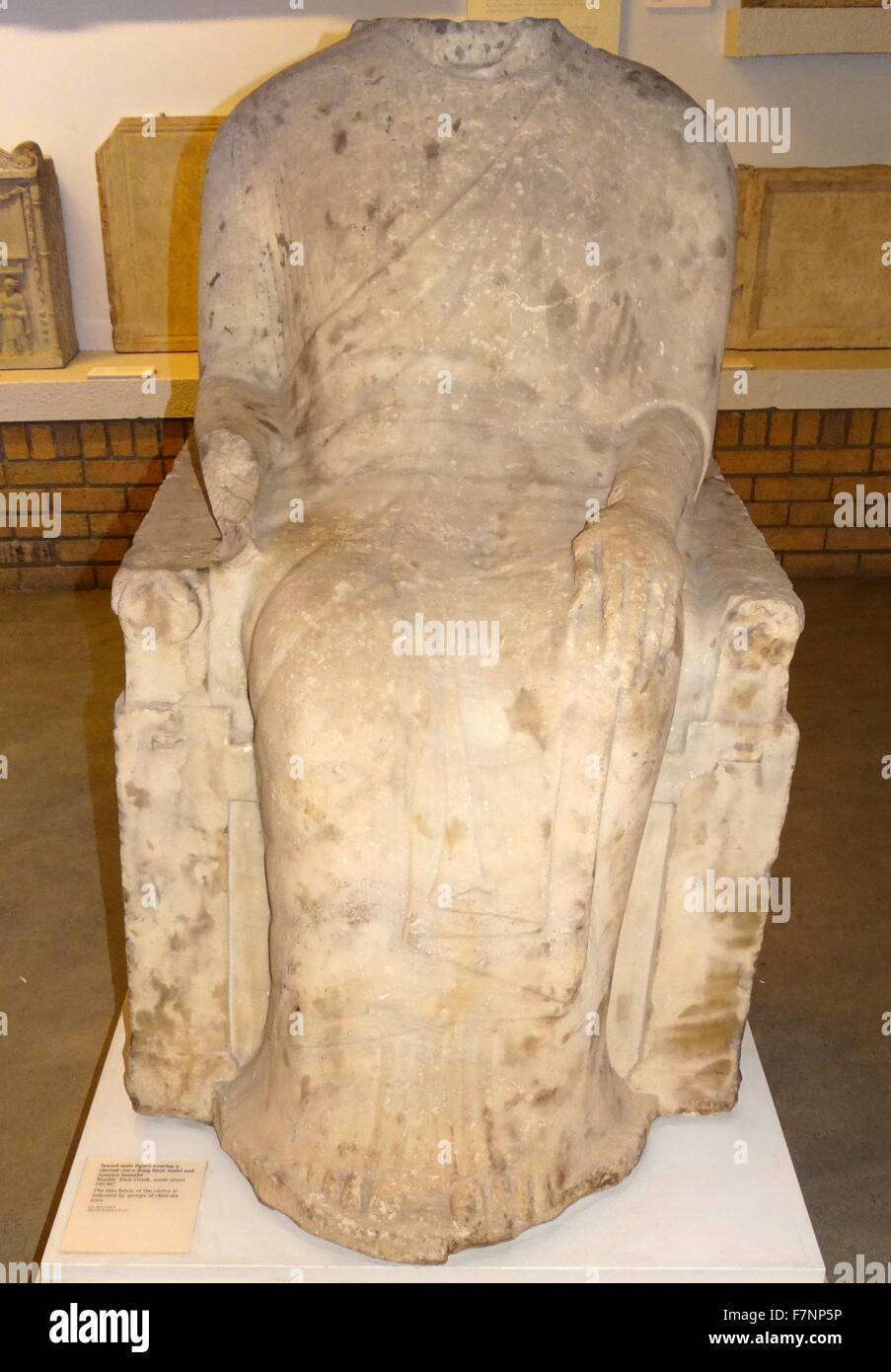 Chiton and himation hi-res stock photography and images - Alamy