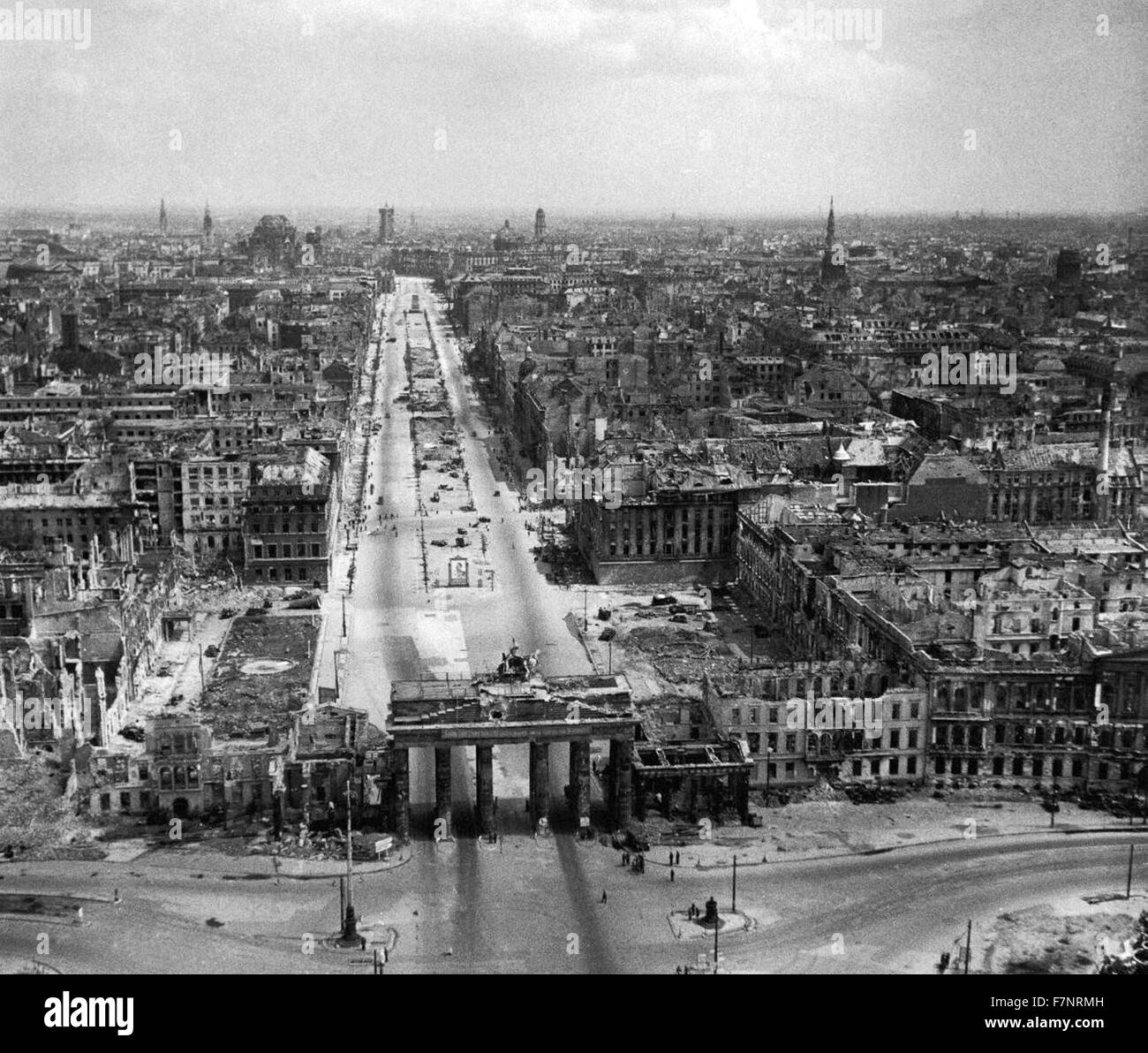 Photograph of the wide scale destruction of buildings in Berlin during ...