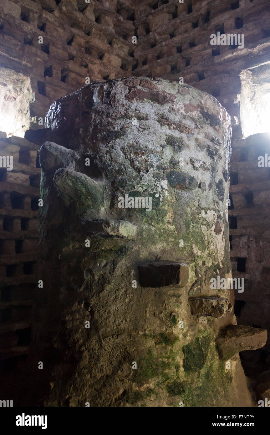 Dovecot hi-res stock photography and images - Alamy