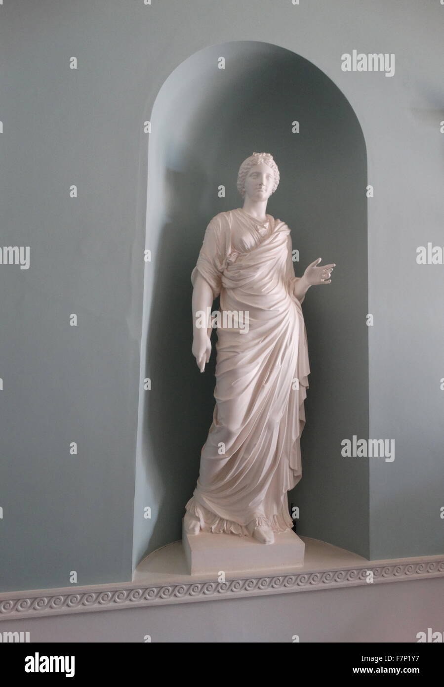 Neo-classical, Plaster cast 18th century depicting a Roman Goddess ...