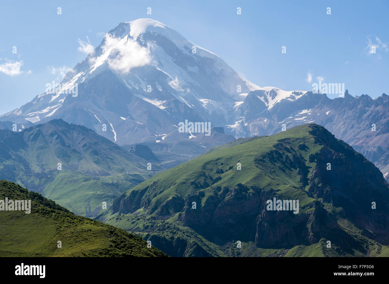 5047 m Mount Kazbek (Kazbegis Mkinvartsveri) in Khokh Range in Caucasus ...