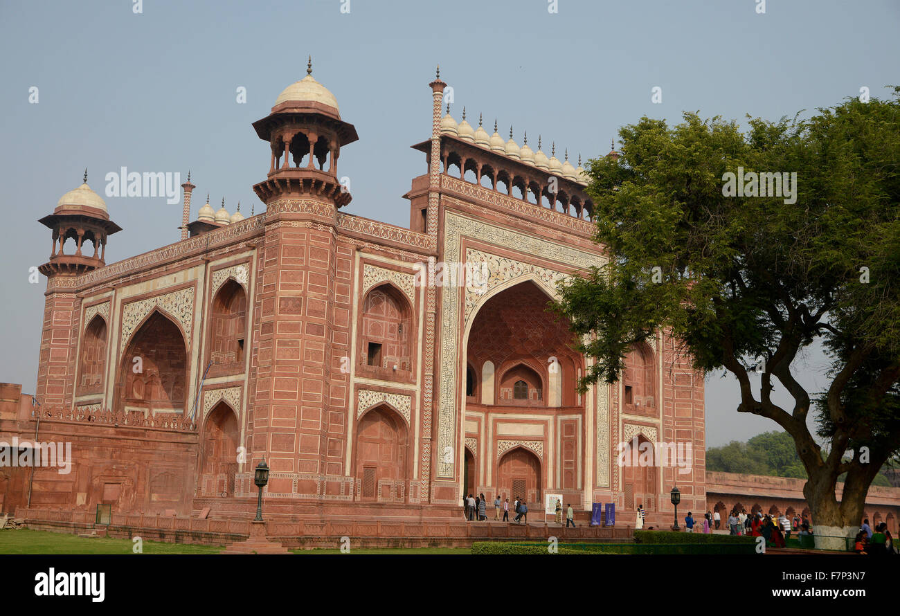 Entrance Gate of Taj Mahal,Agra,India Stock Photo - Alamy