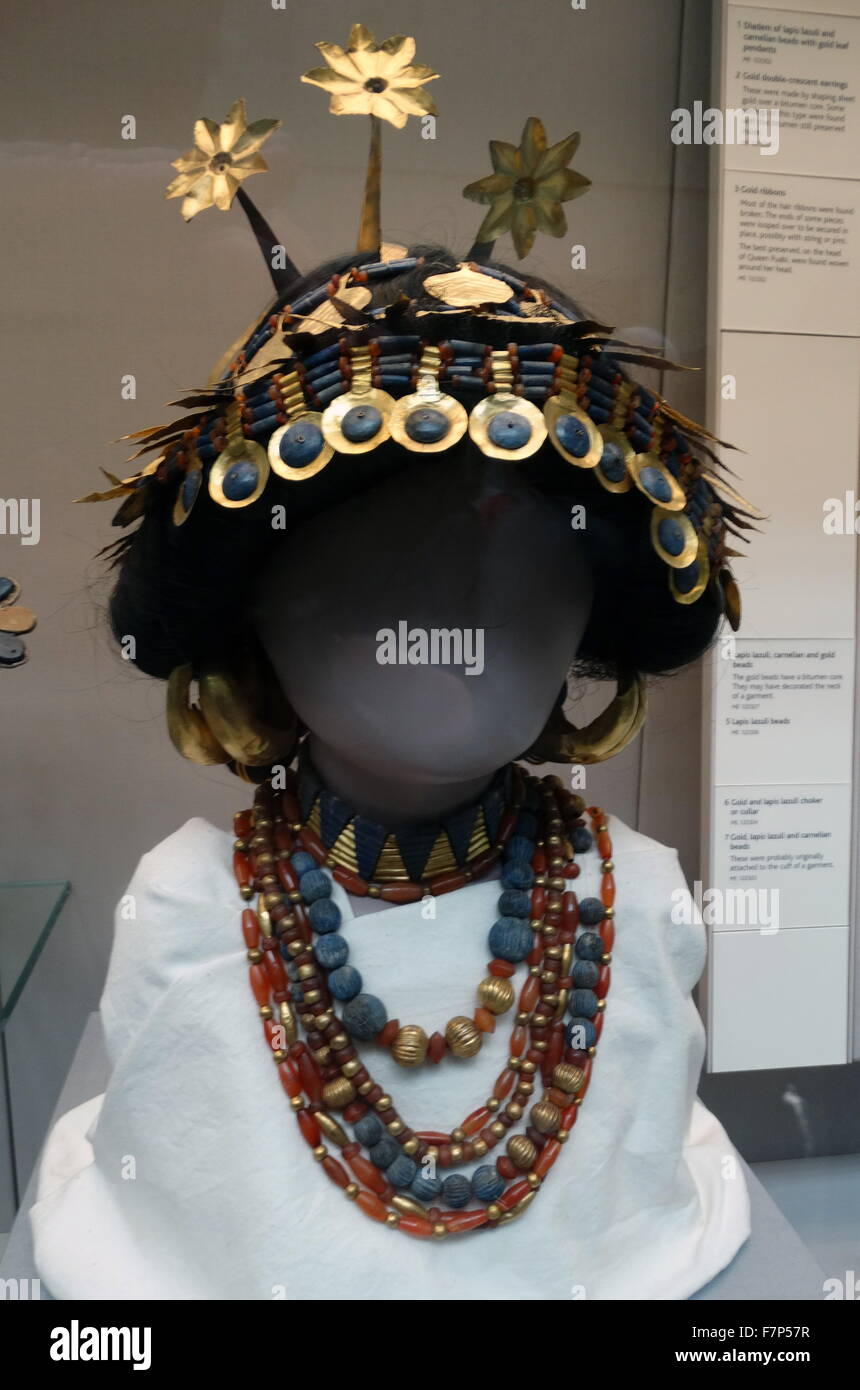 Puabi hi-res stock photography and images - Alamy