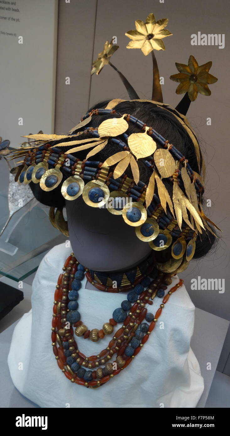 Tomb of queen puabi hi-res stock photography and images - Alamy