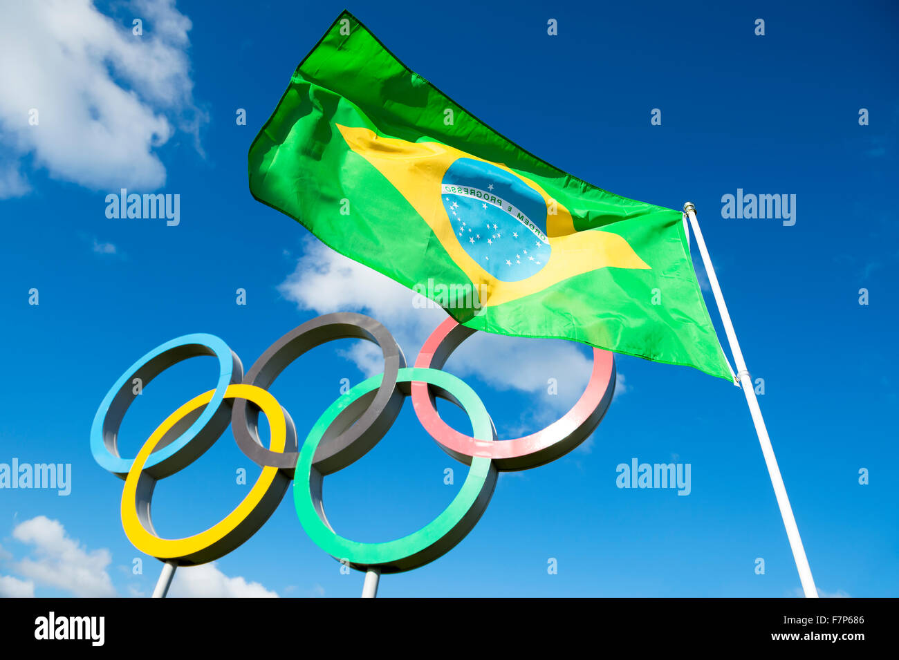 Olympic rings flag hi-res stock photography and images - Alamy