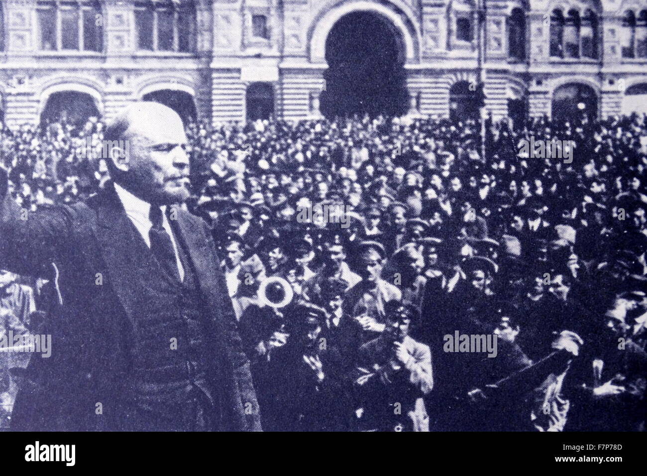 Lenin speech hi-res stock photography and images - Alamy