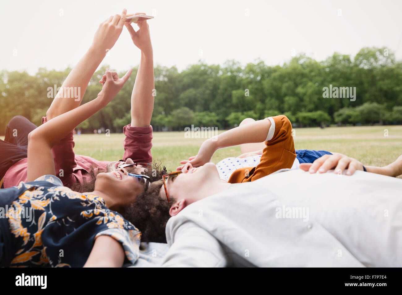 Selfie circle hi-res stock photography and images - Alamy